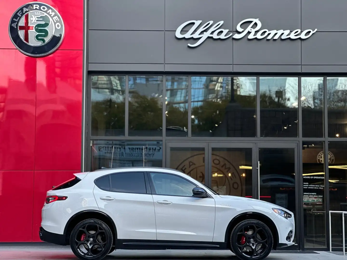 2025 Alfa Romeo Stelvio | $ 73,118 | 395 km | Gasoline SUV for sale by ...