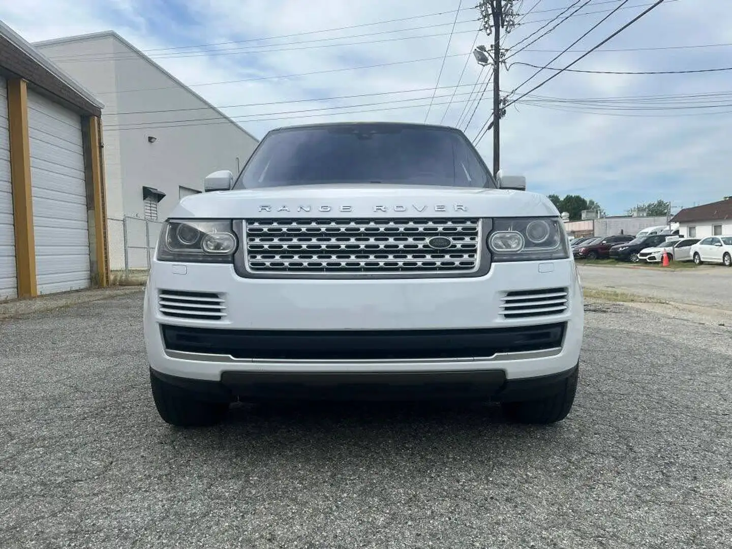 2017 Land Rover Range Rover | $ 35,000 | 182,000 km | Gasoline SUV for ...