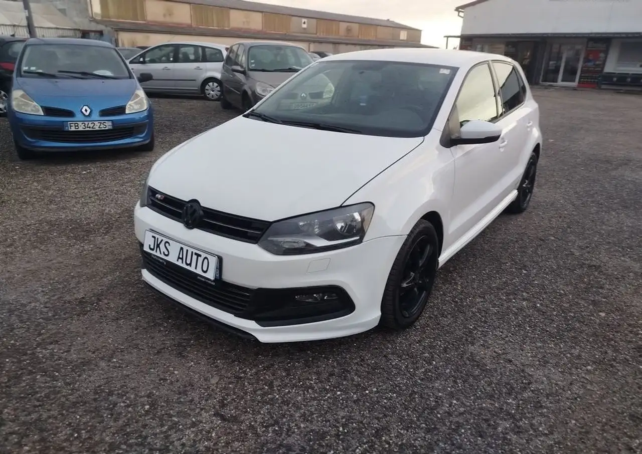 Volkswagen Polo V RLINE 5 portes 1.2 TDI 12V FAP 75 cv 2013 6499€ à ...