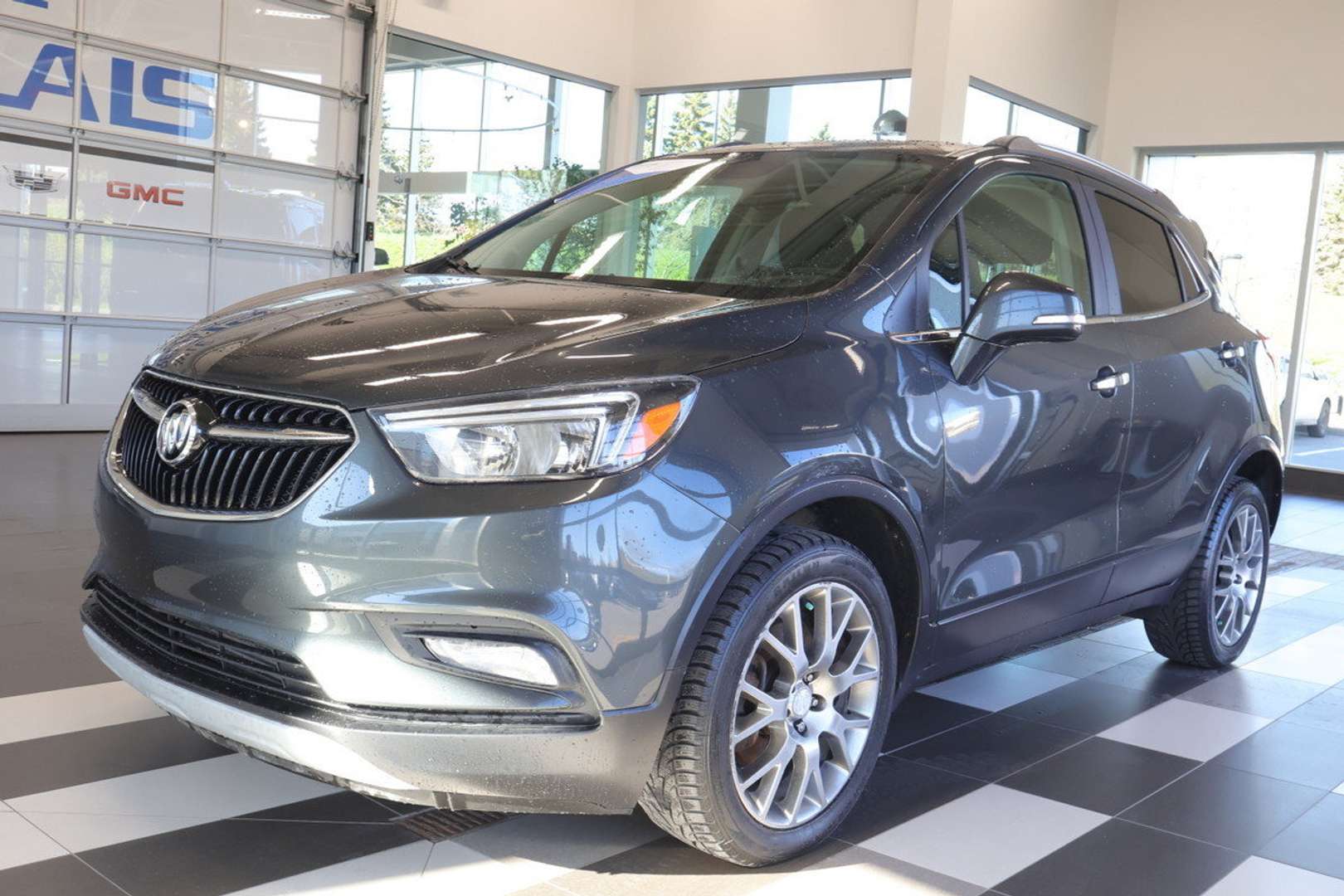 2017 Buick Encore | $ 12,495 | 113,966 km | Gasoline SUV for sale by Le ...