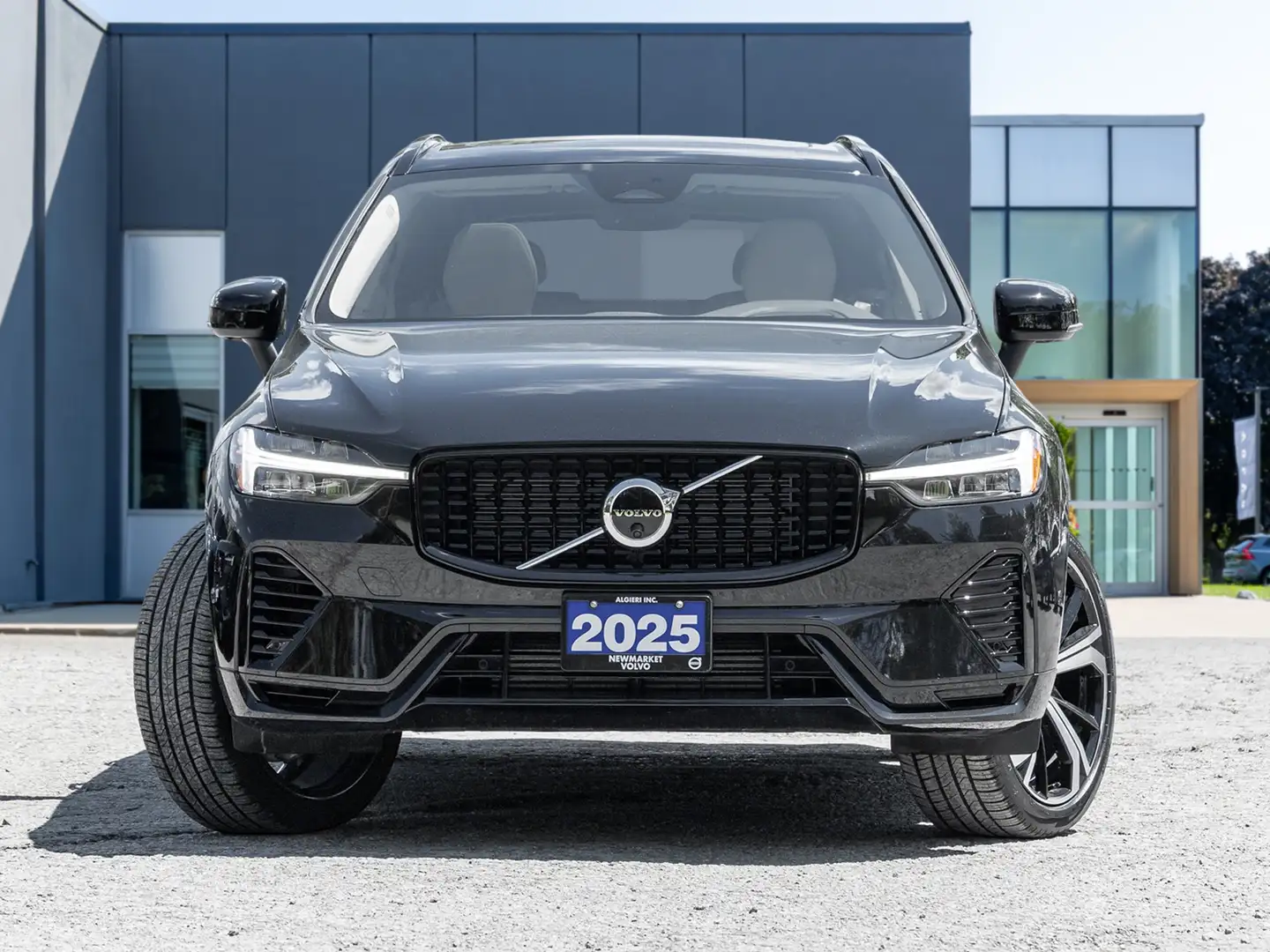 2025 Volvo XC60 | $ 68,980 | 15,759 km | Electric SUV for sale by ...