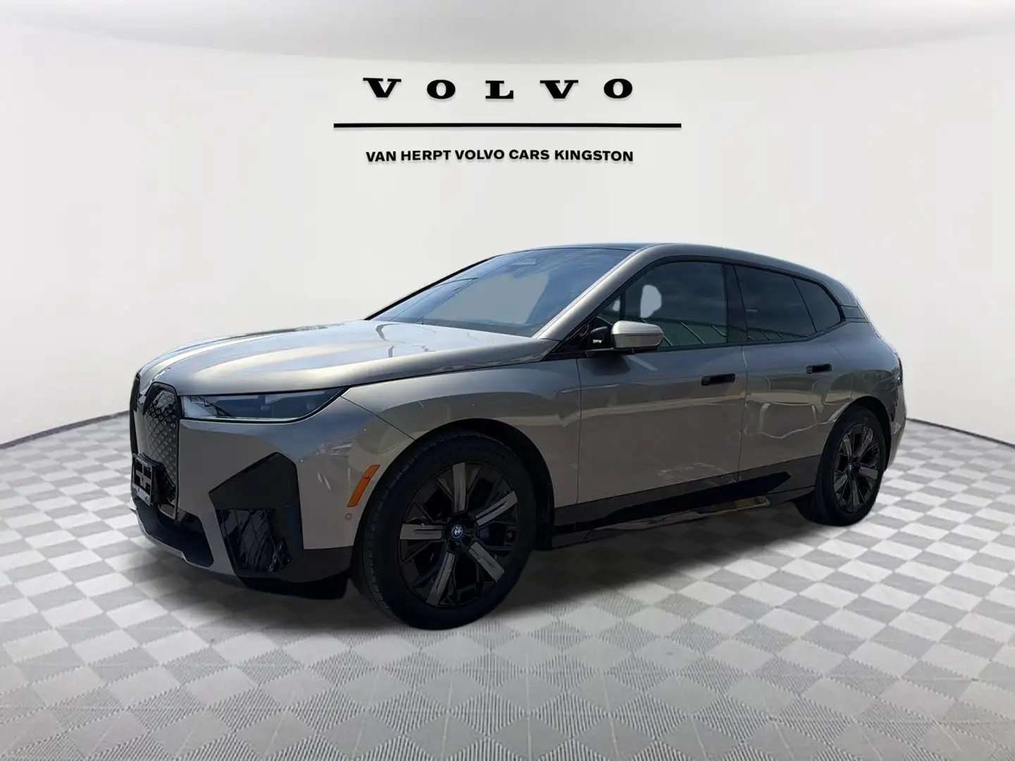 BMW iX 2025 | 76 000 $ | 32 900 km | VUS à Électrique en vente chez Van ...