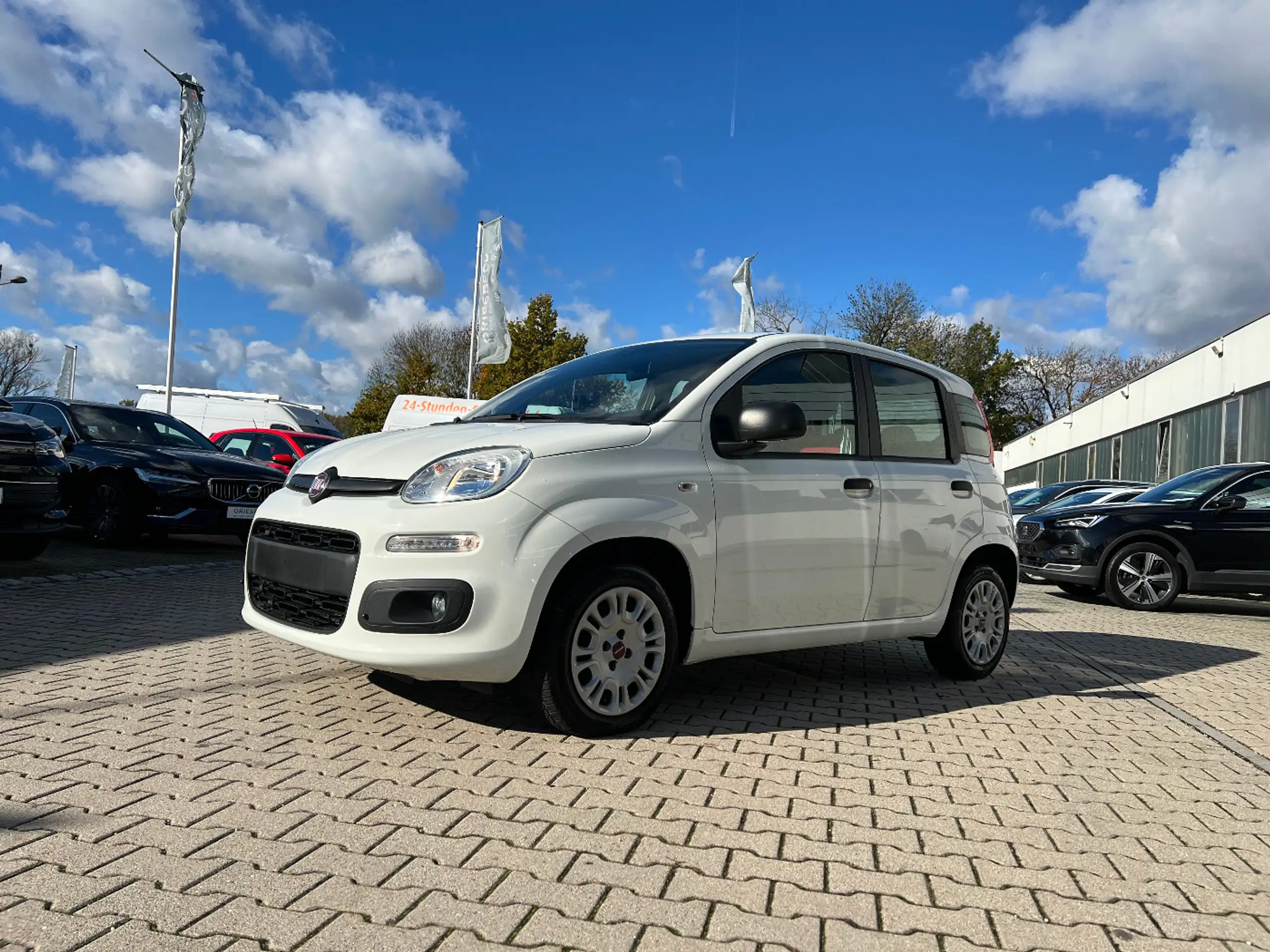 Fiat New Panda 1.2 8V Easy *Sitzheizung Klima DAB+ NS, 2020, Benzină ...