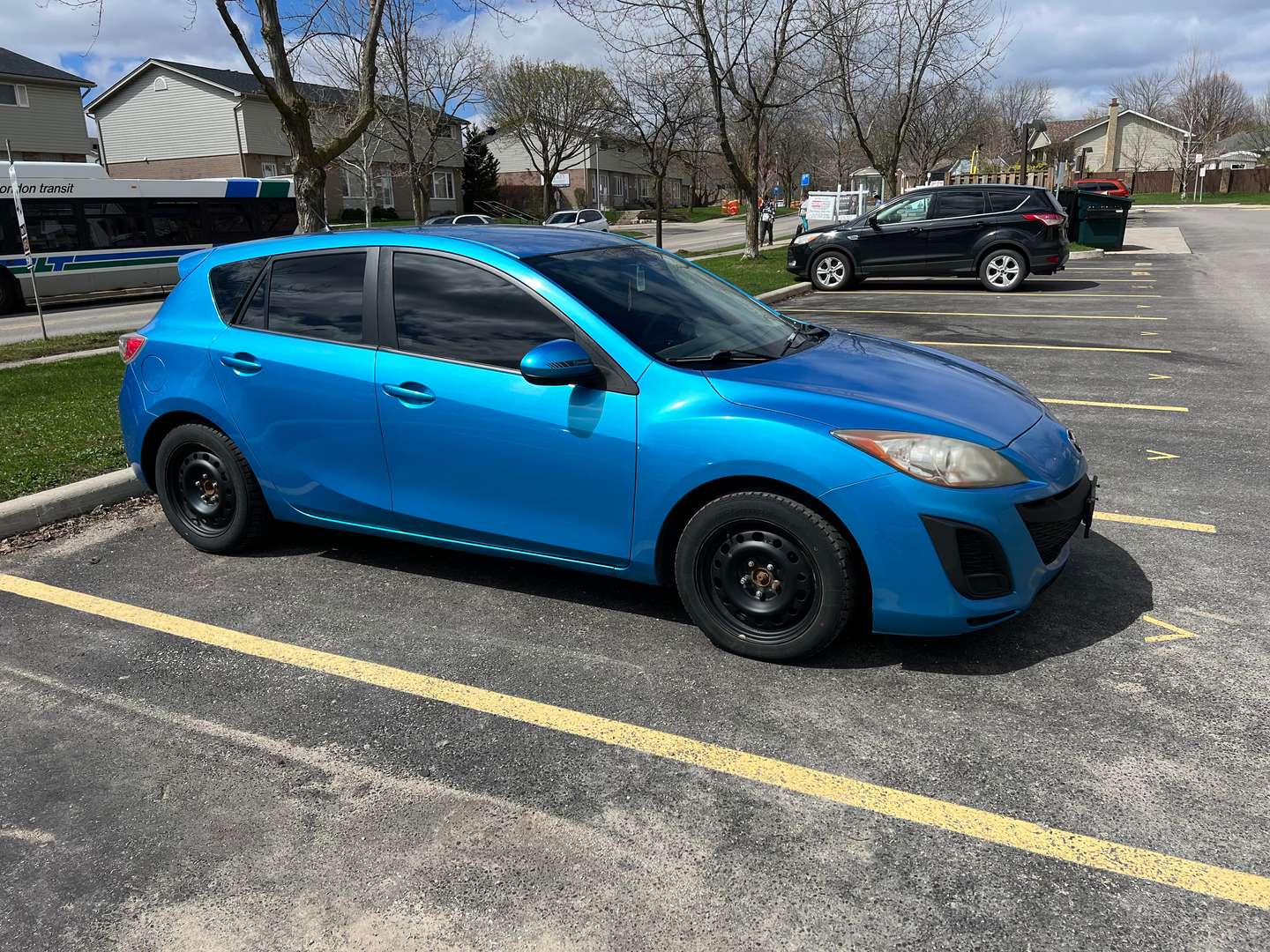 2011 Mazda 3 | $ 1,500 | 193,500 km | Gasoline Hatchback for sale by ...