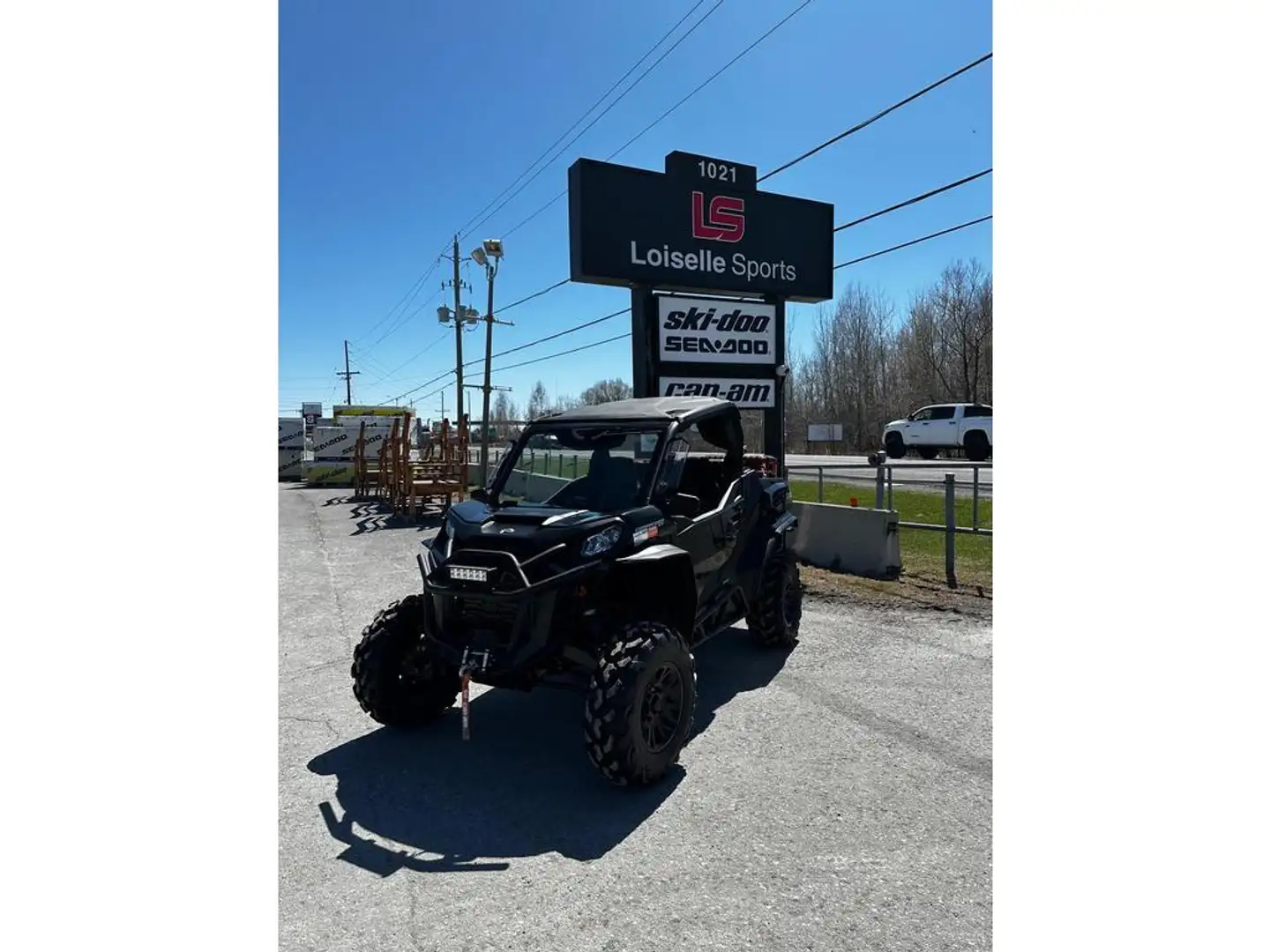2023 Bombardier Unspecified | $ 24,500 | 4,710 km ATV - off road for ...