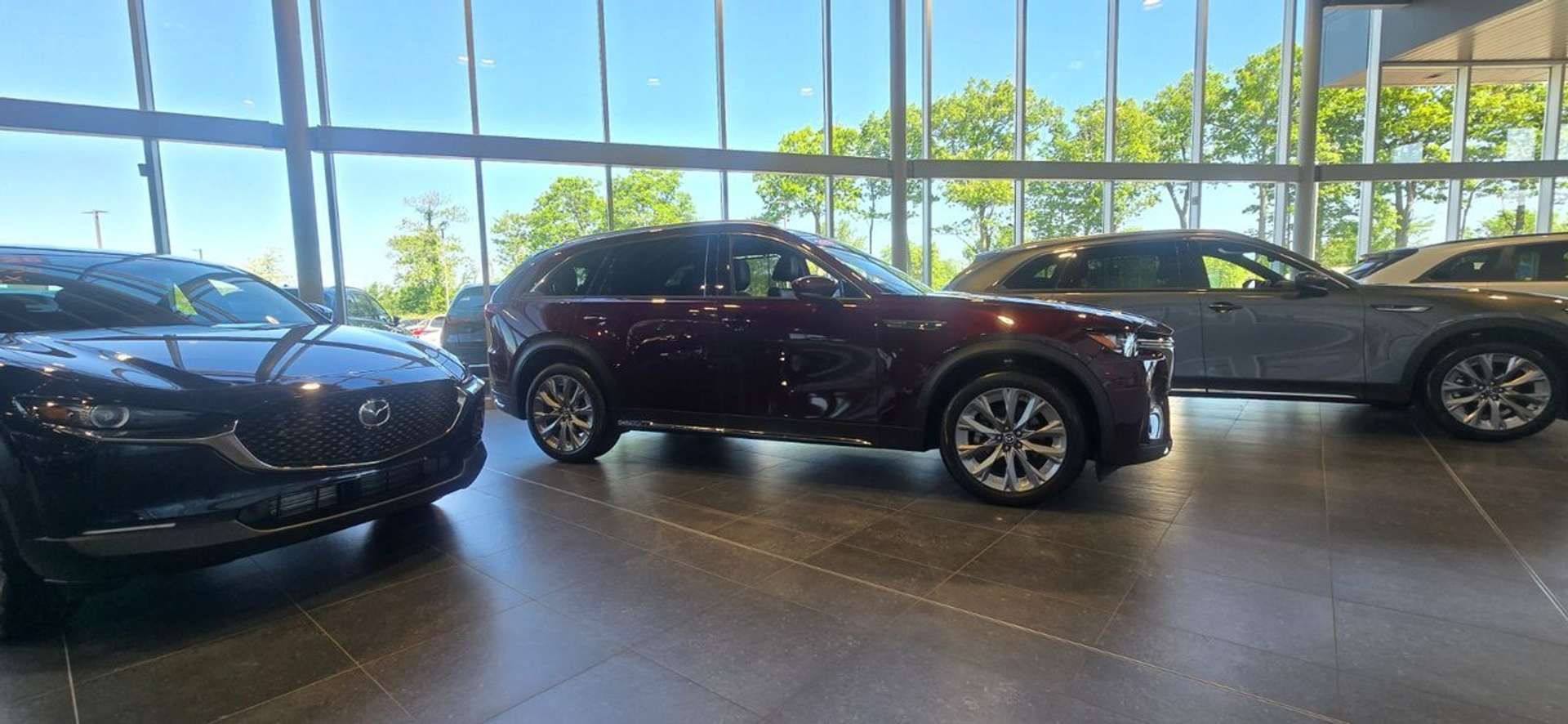2025 Mazda Unspecified | $ 56,962 | 1,943 km | Gas/Electric Hybrid ...
