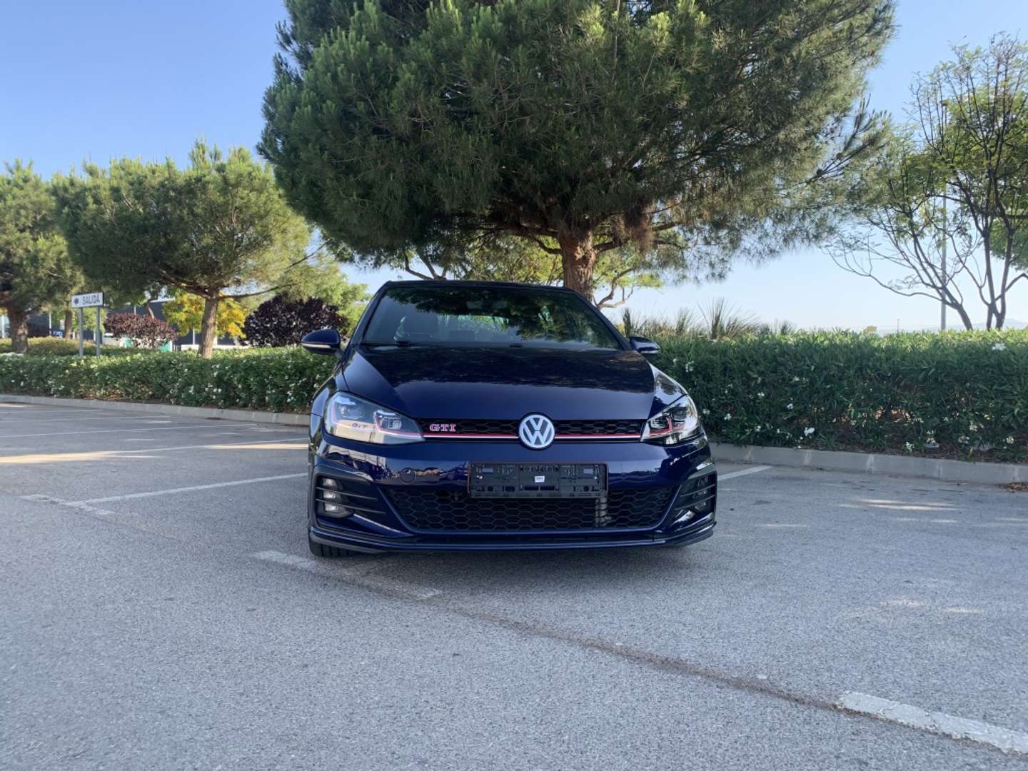 Volkswagen Golf GTI Coche pequeño en Azul ocasión en MALAGA por € 23.990