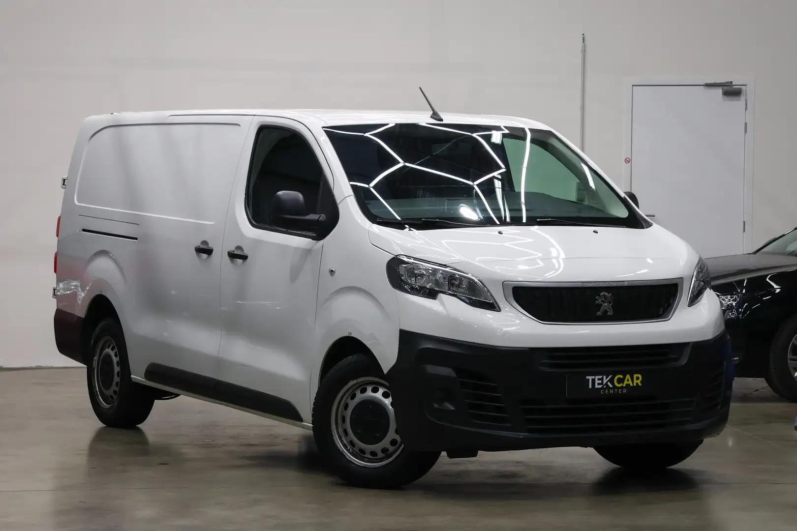 Peugeot Expert Bestelwagen in Wit tweedehands in Ham voor € 16.900