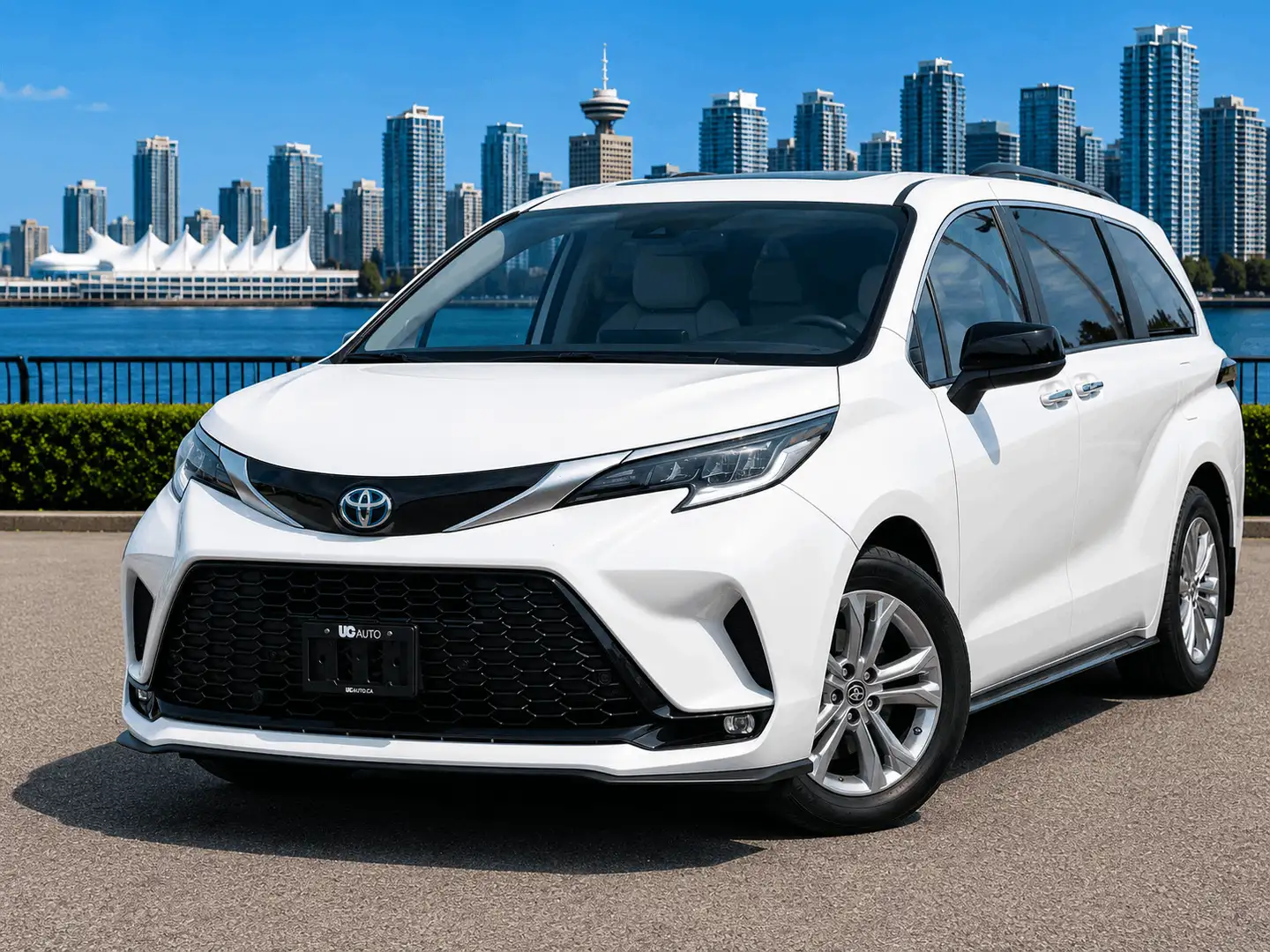 2022 Toyota Sienna | $ 47,995 | 93,459 km | Gas/Electric Hybrid Minivan ...