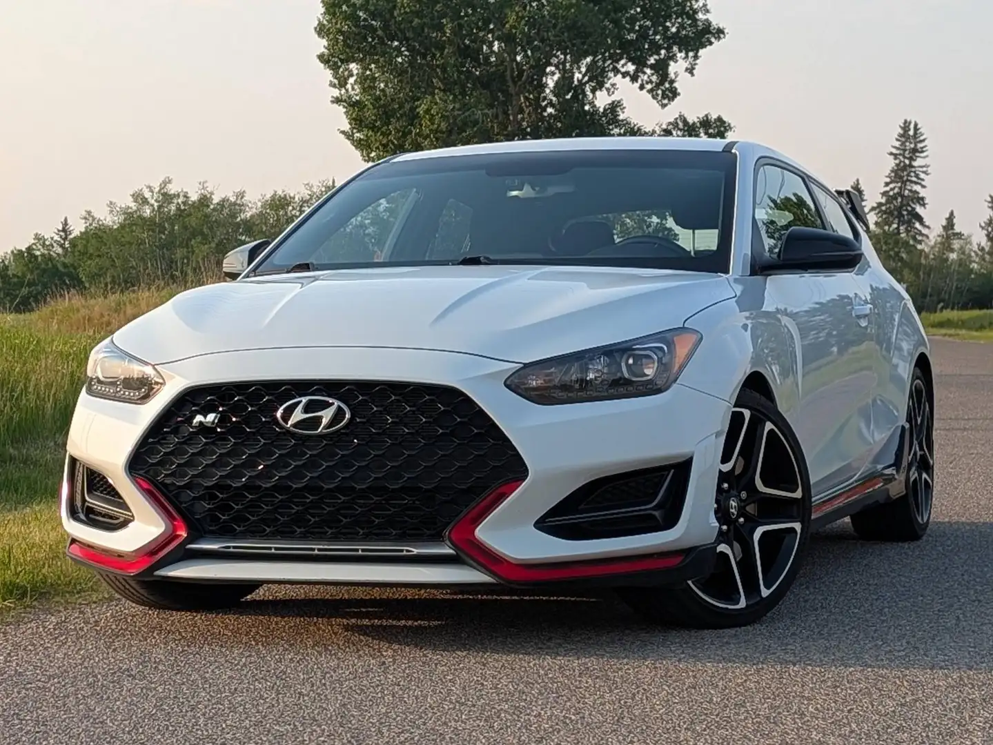 2019 Hyundai VELOSTER | $ 24,500 | 77,000 km | Gasoline Coupe for sale ...