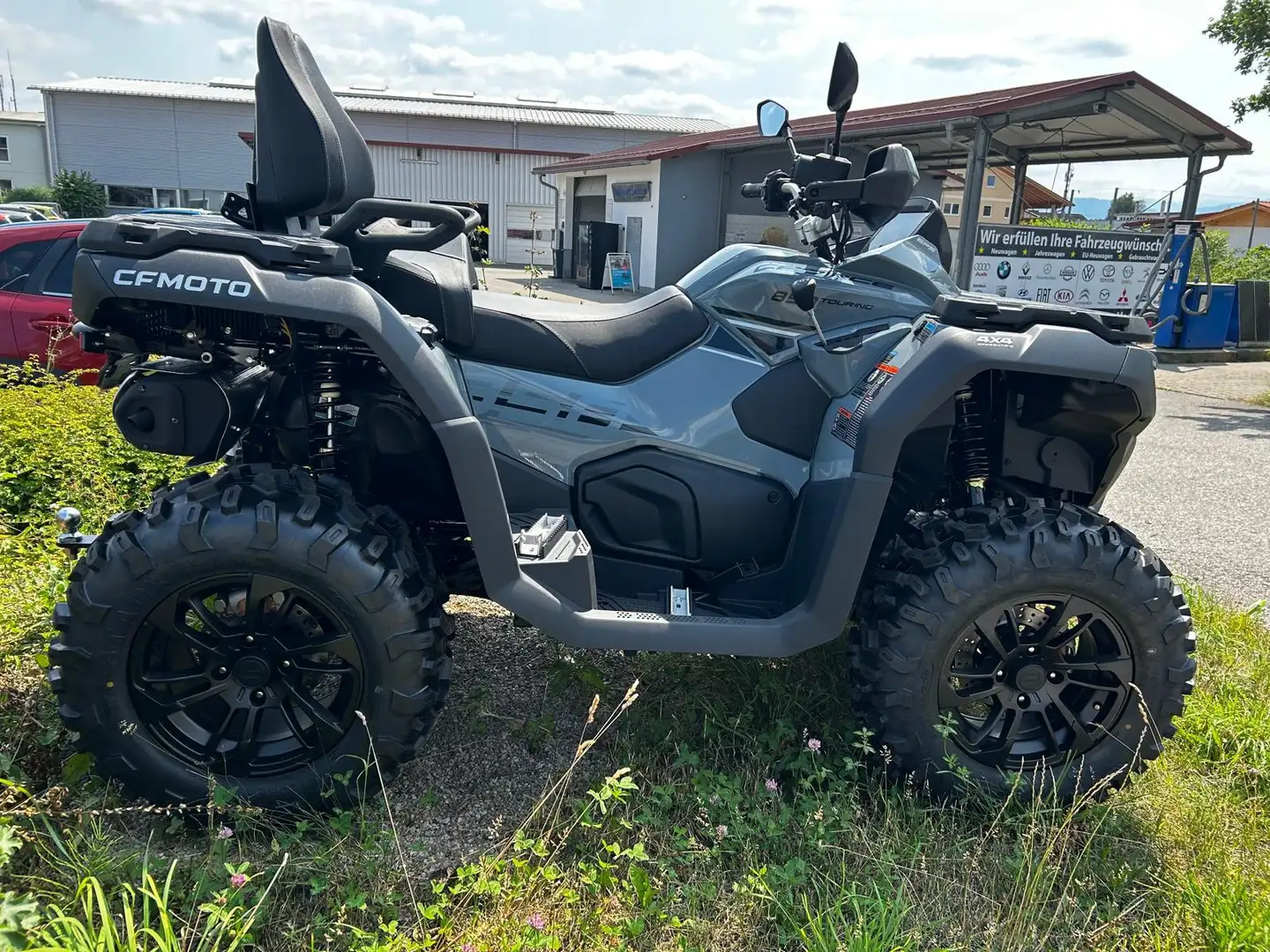 CF Moto CForce 850 Quad/ATV in Grau neu in Surheim für € 11.999,-