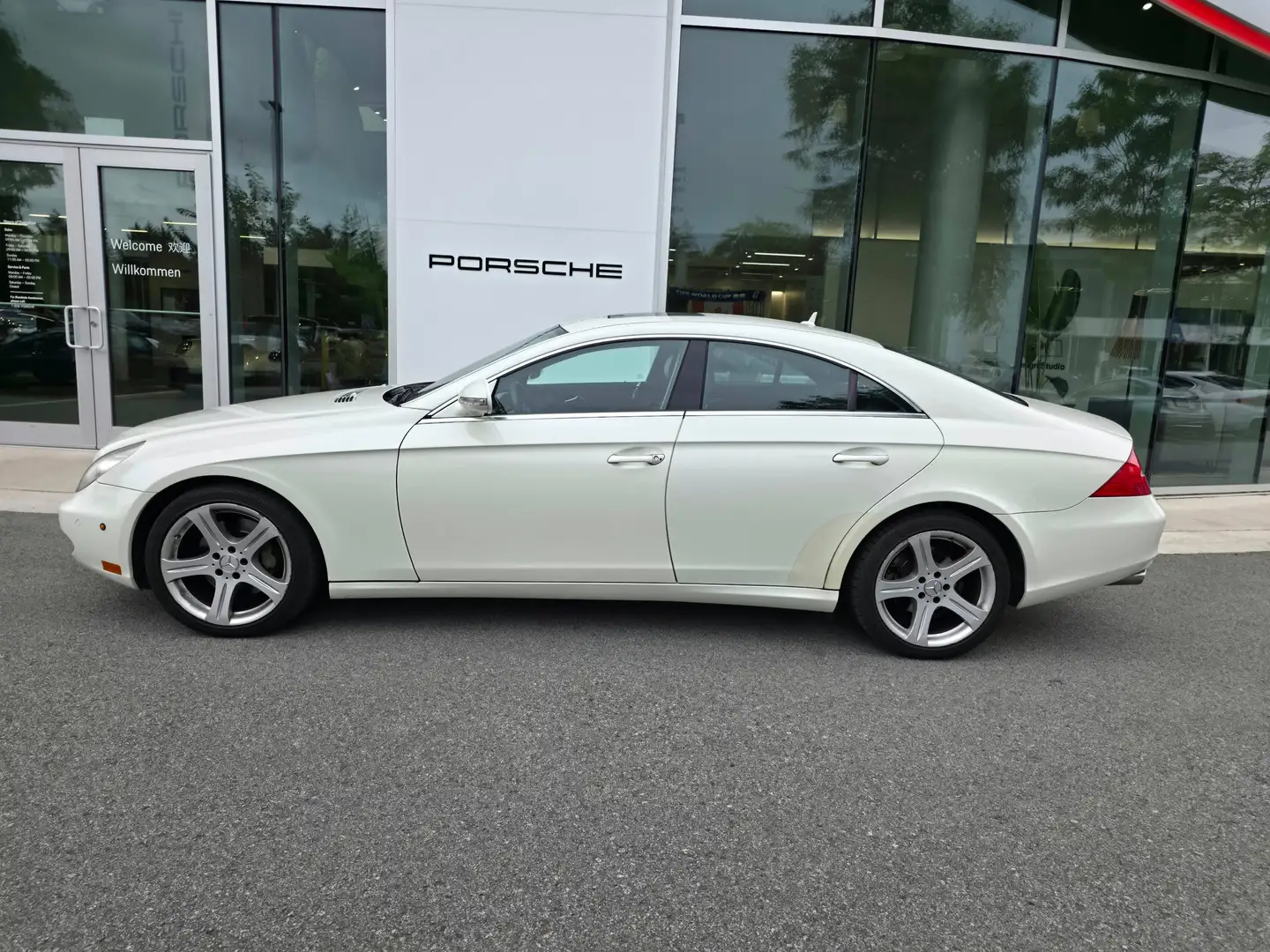 2007 Mercedes-Benz CLS | $ 13,250 | 89,805 km | Gasoline Coupe for sale ...