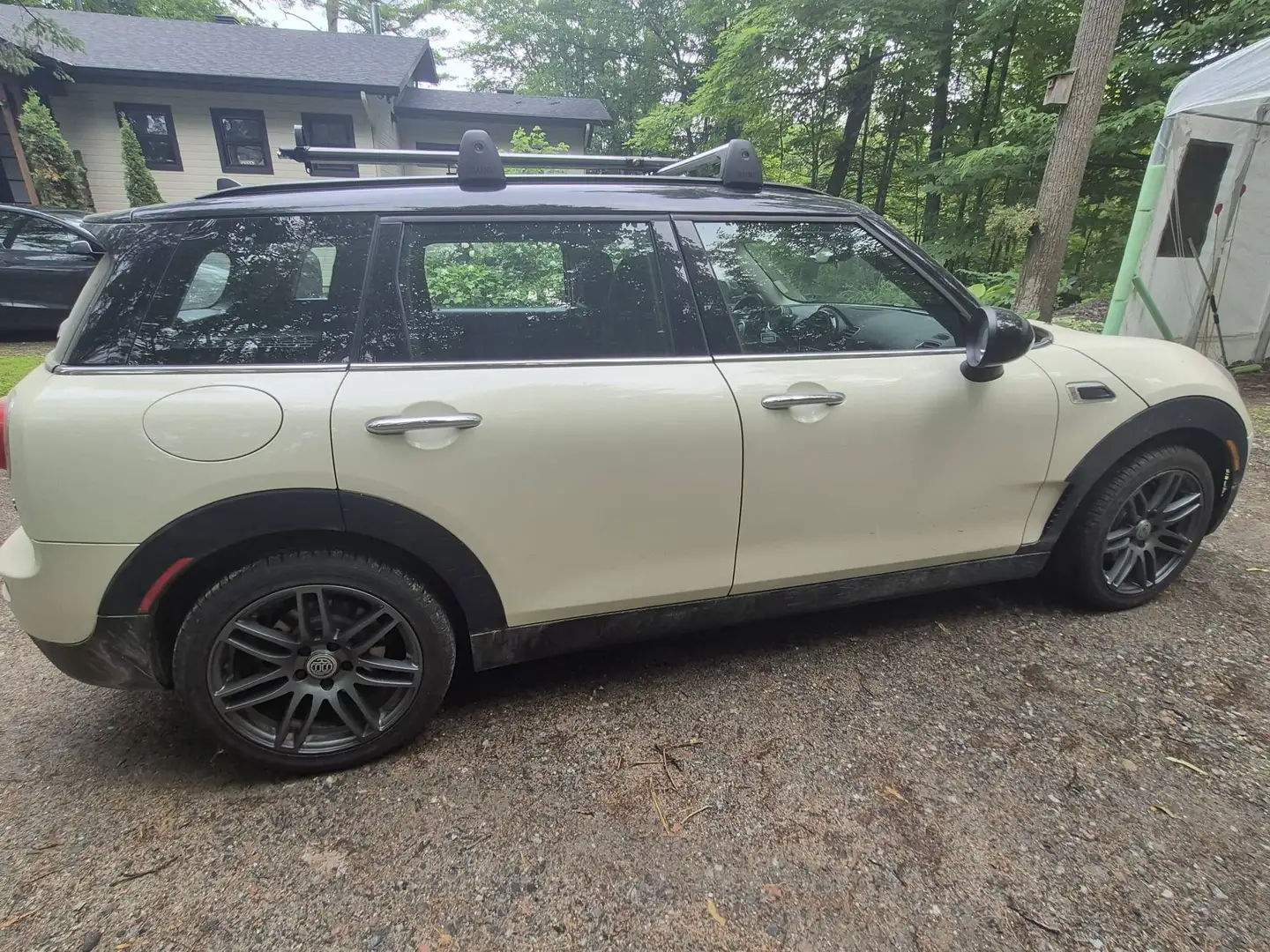 2016 MINI Cooper Clubman | $ 13,900 | 69,000 km | Gasoline Wagon for ...
