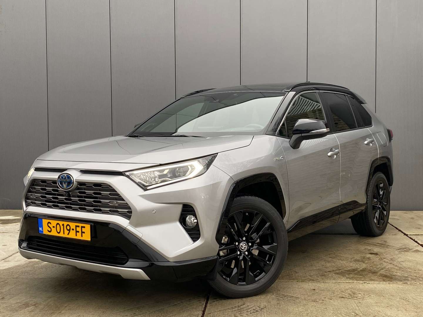 Toyota RAV 4 occasion | SUV/Off-Road/Pick-Up | Grijs | in UDEN voor € ...