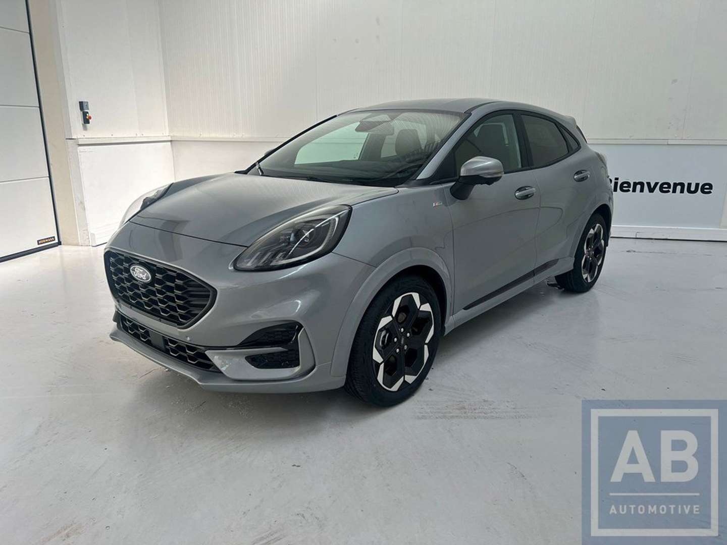 Ford Puma SUV/4x4/Pick-Up en Gris neuf à Vilvoorde pour € 26 290