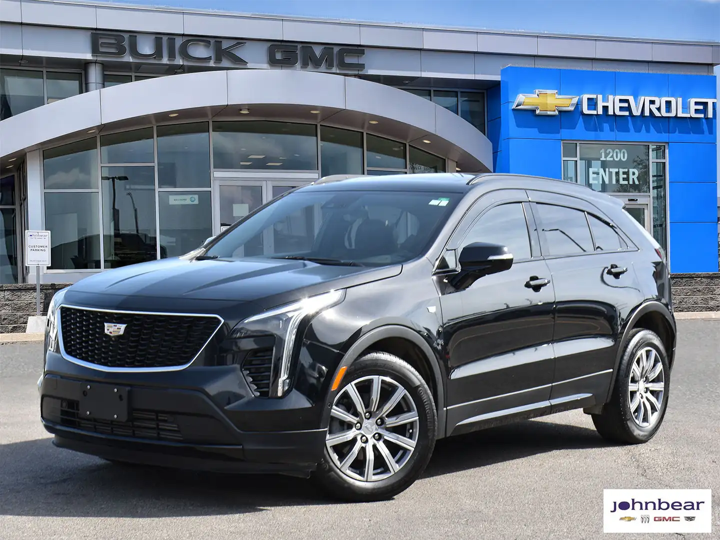 2022 Cadillac XT4 | $ 33,989 | 54,353 km | Gasoline SUV for sale by ...