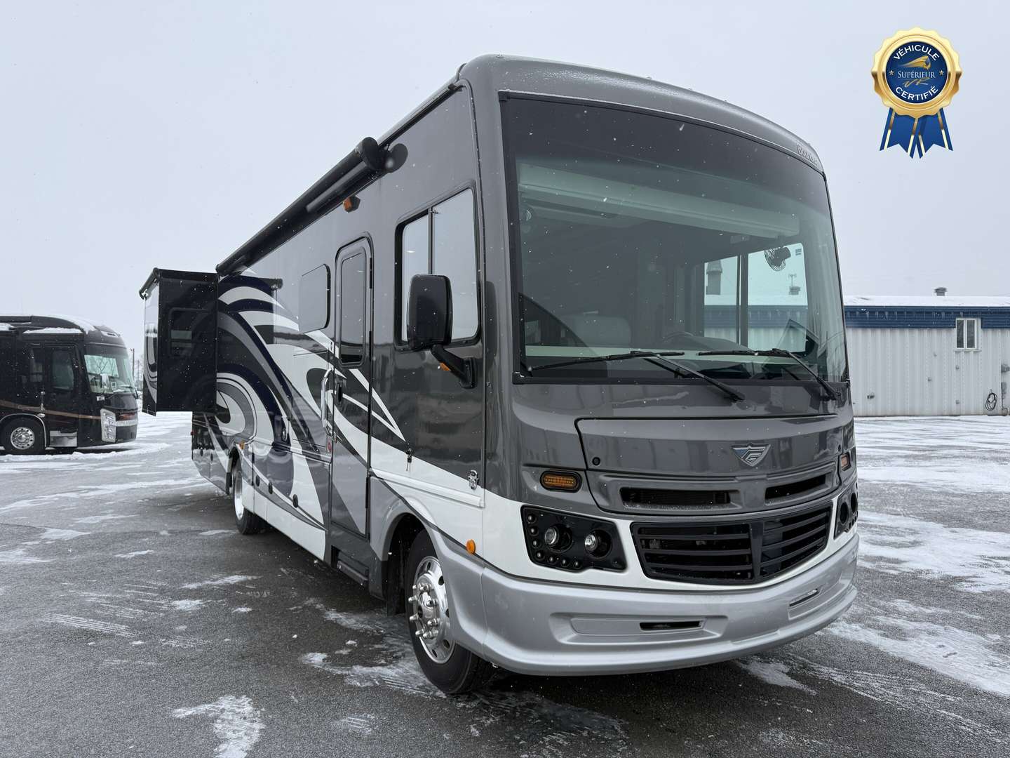 2019 Fleetwood Bounder | $ 129,900 | 34,341 km Class A Motorhome for ...
