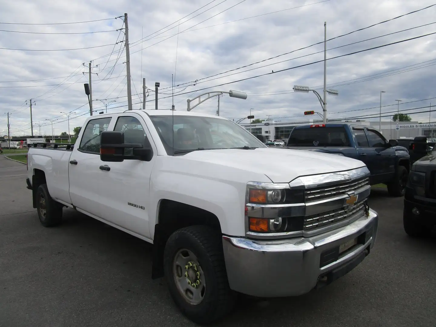 2016 Chevrolet Silverado 2500 | $ 21,600 | 126,000 km | Flex Fuel Pick ...