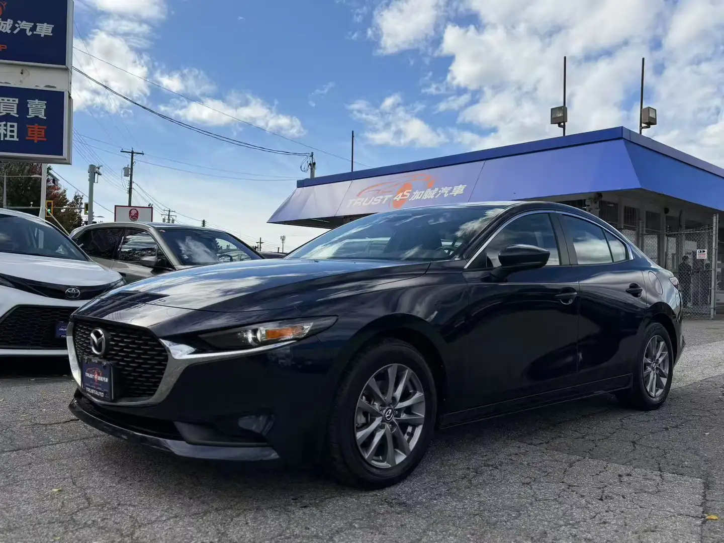 2024 Mazda 3 | $ 23,205 | 26,174 km | Gasoline Sedan for sale by Trust ...