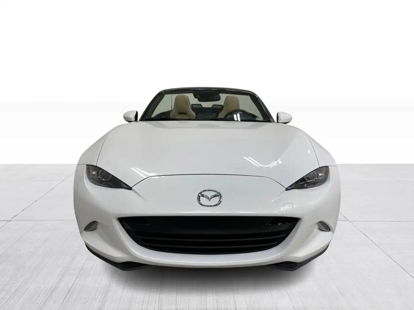 2016 Mazda MX-5 Miata | $ 20,999 | 71,665 km | Gasoline Convertible for ...
