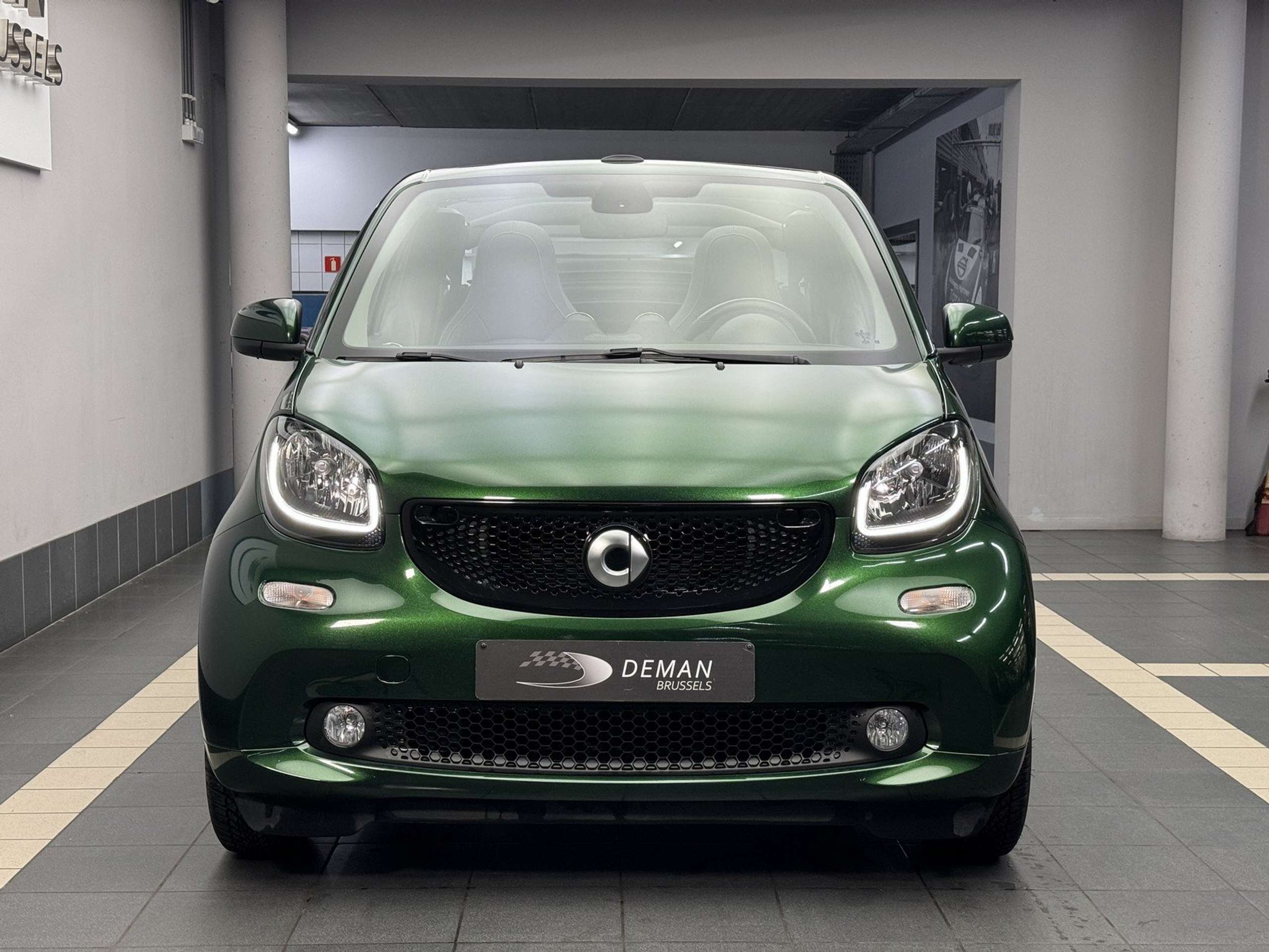 smart forTwo Cabrio *Prime*Cuir Sièges chauffants *90 cv* | Deman ...