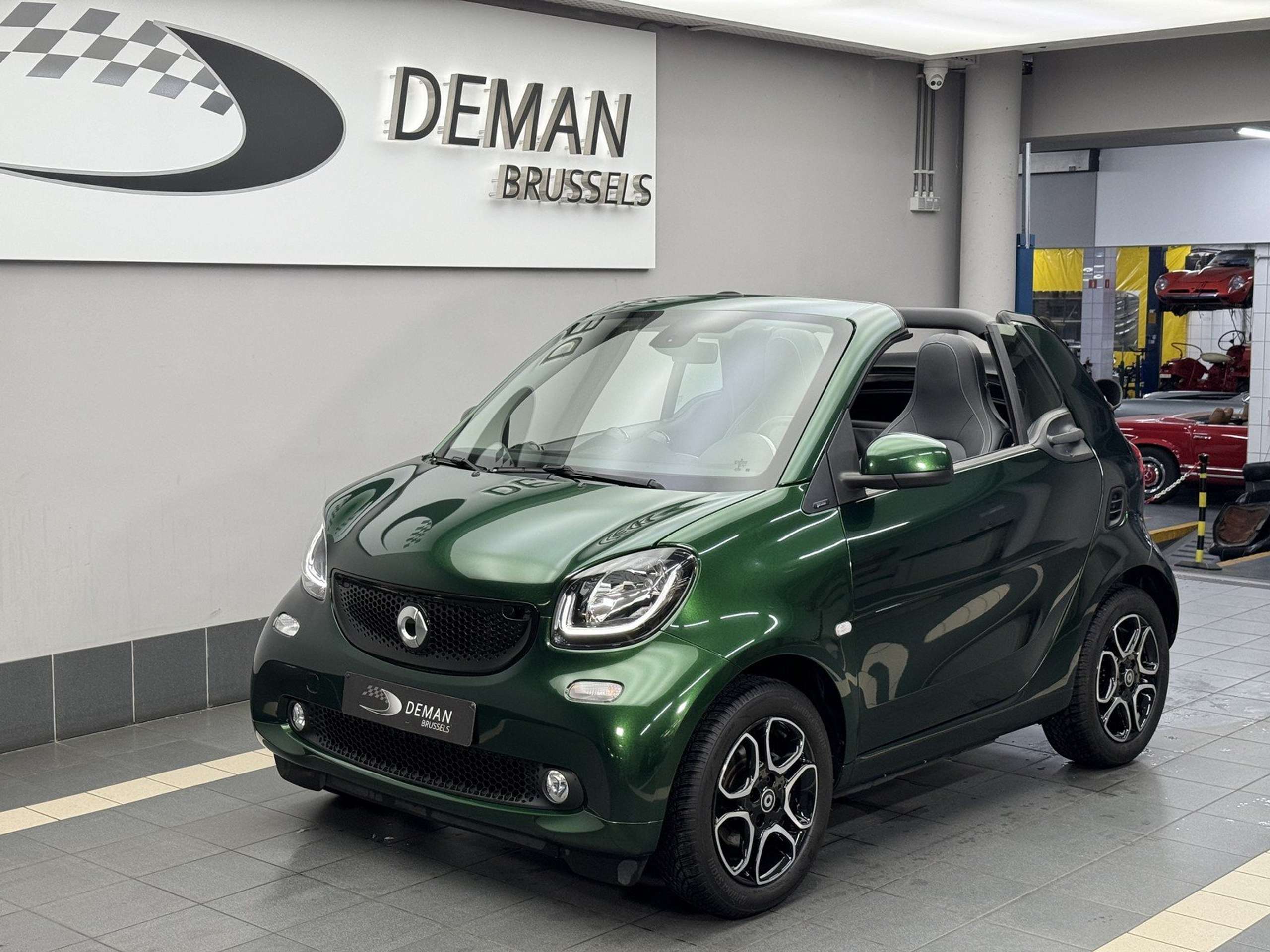 smart forTwo Cabrio *Prime*Cuir Sièges chauffants *90 cv* | Deman ...