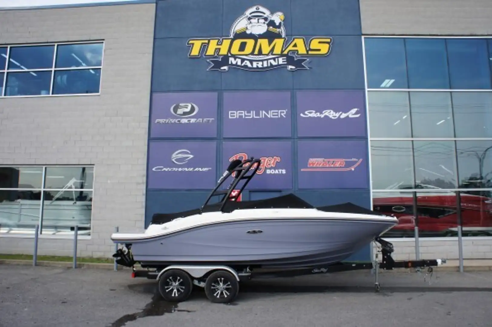 2023 Sea Ray SPX190 4.5L MPI A1 200CV | $ 88,995 Classic Power Boat for ...