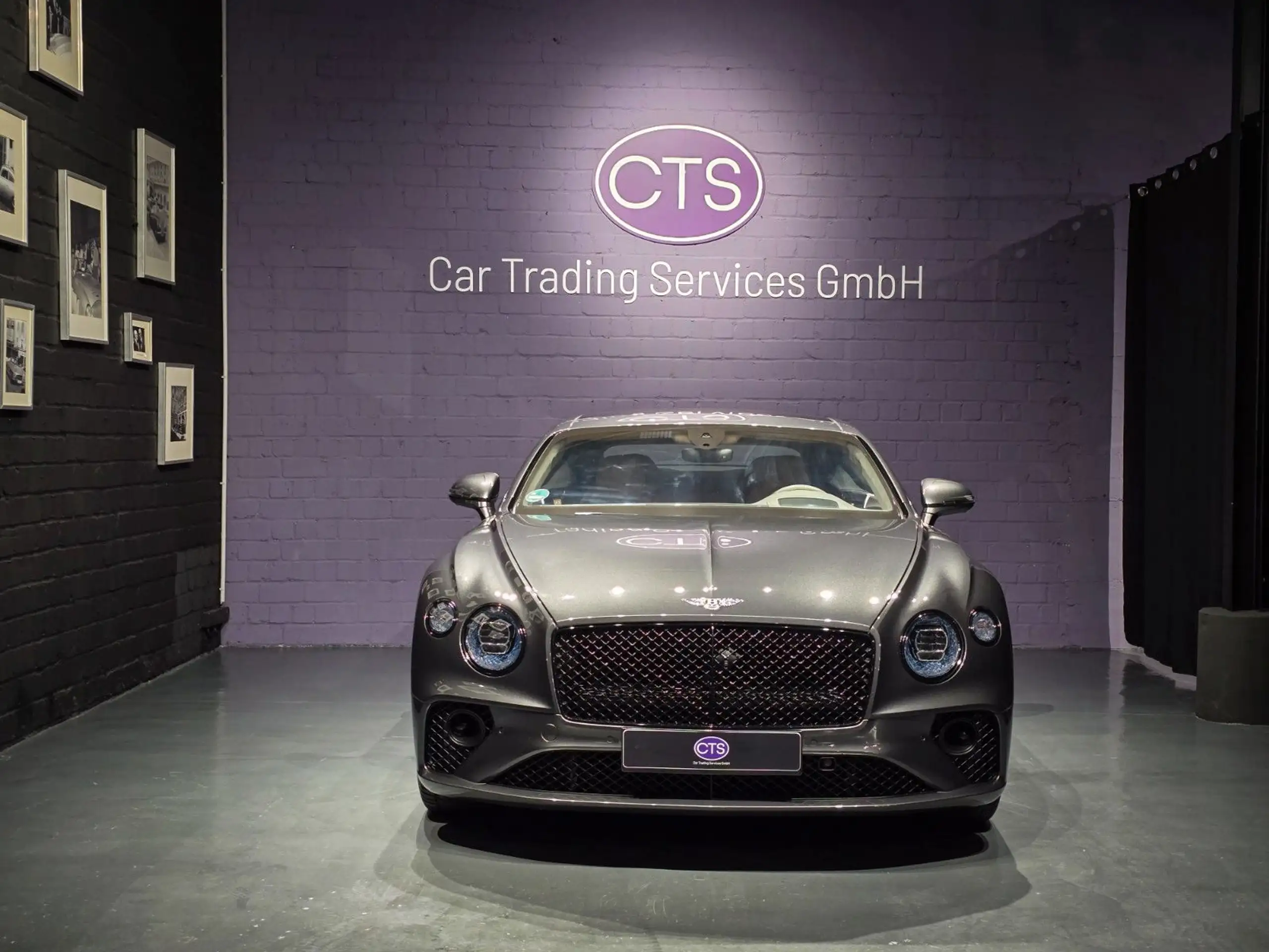 Bentley Continental GT Azure / erste Hand /, 2023, Petrol, Automatic ...