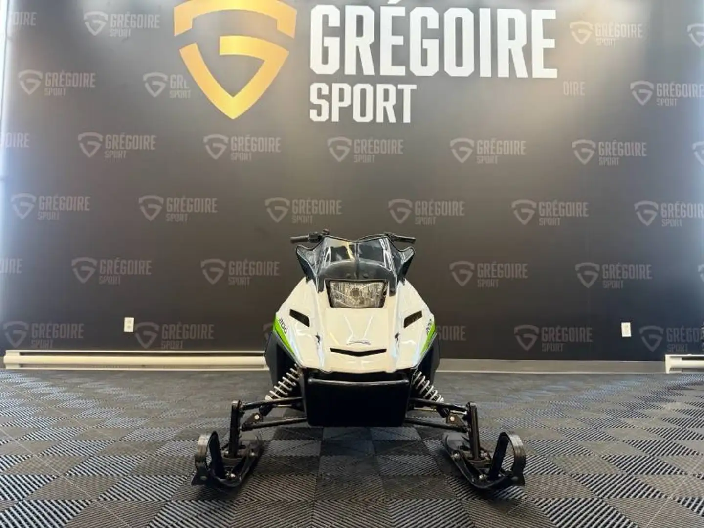 2018 Arctic Cat ZR 200 | $ 4,999 | 0 km Car for sale by Gregoire Sport ...