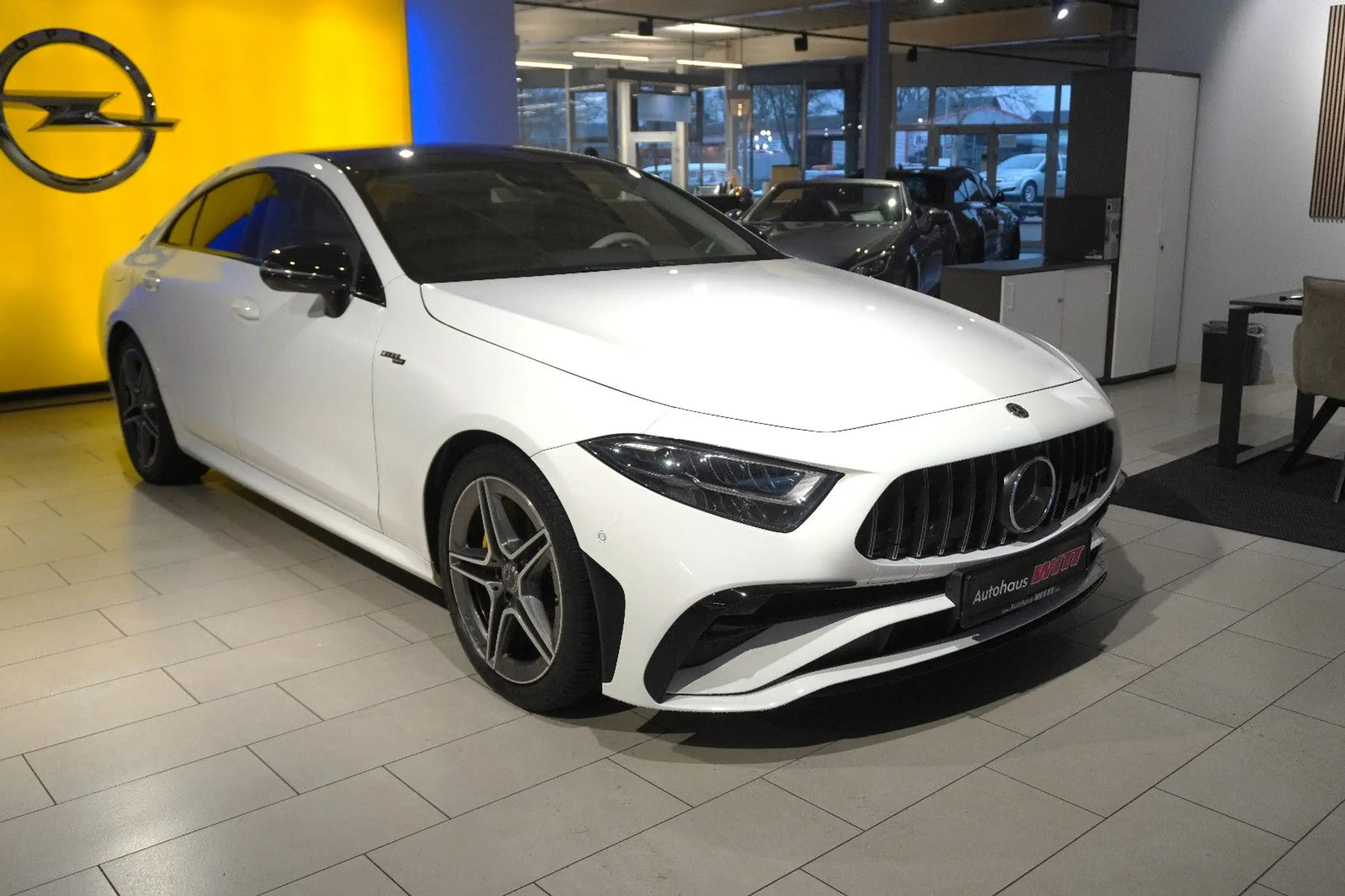 Mercedes-Benz CLS 450 4Matic °AMG Line°LED°, 2018, Petrol, Automatic ...