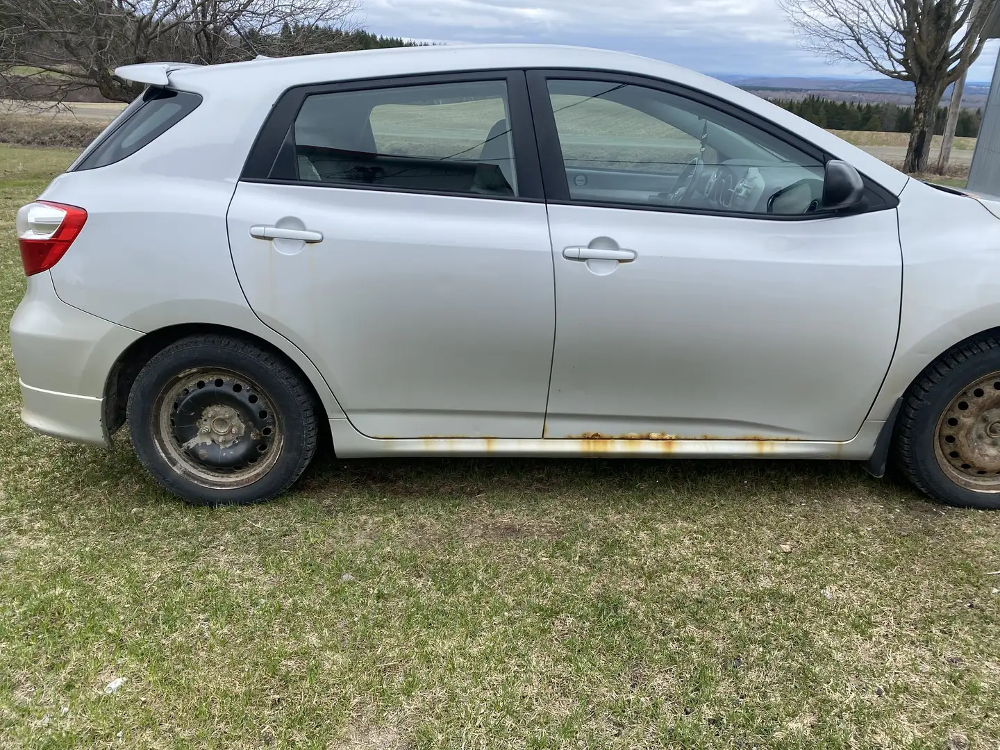 2010 Toyota Matrix | $ 1,800 | 236,000 km | Gasoline Sedan for sale by ...