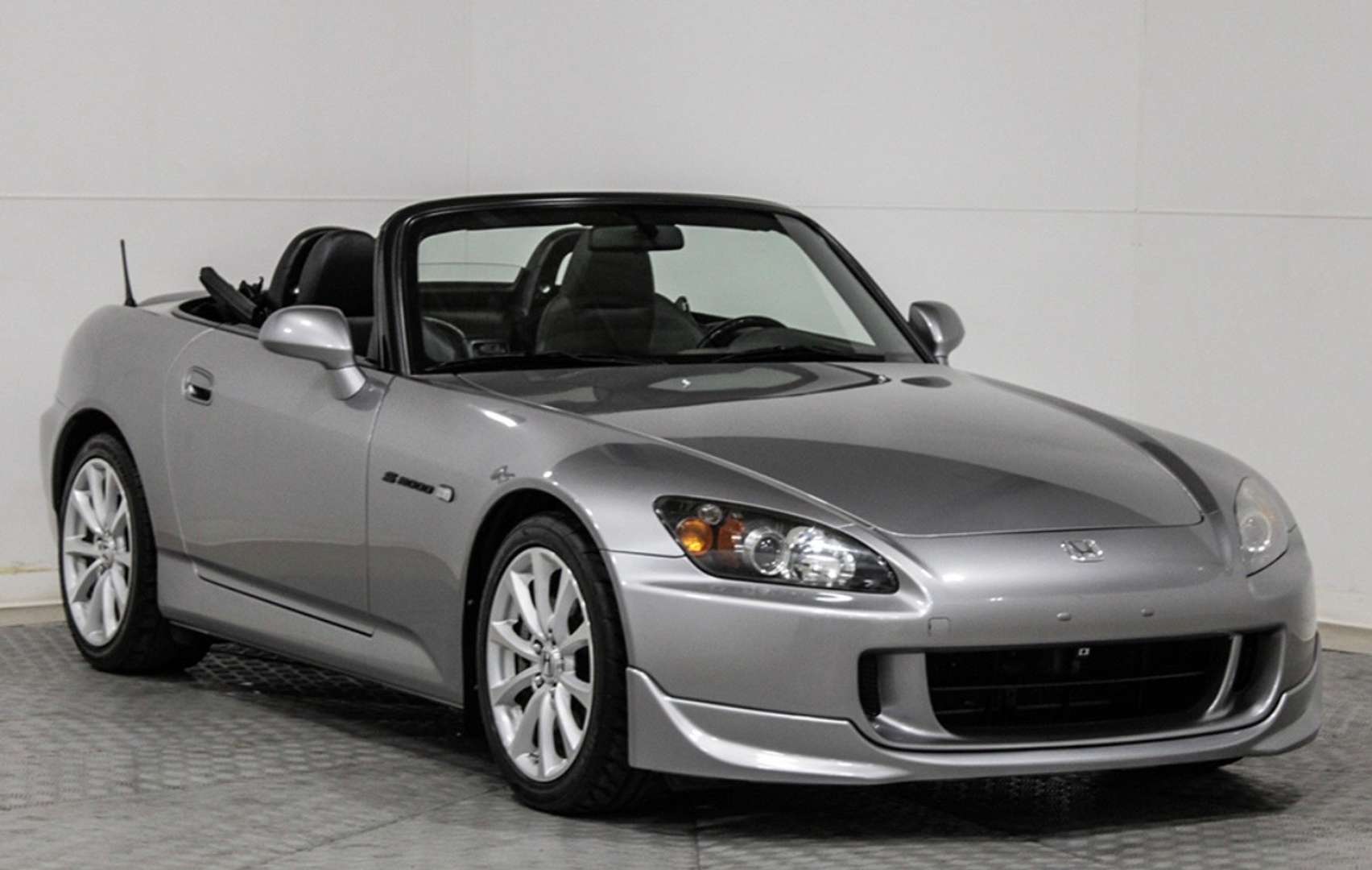 2007 Honda S 2000 | $ 59,900 | 78,500 km | Gasoline Convertible for ...