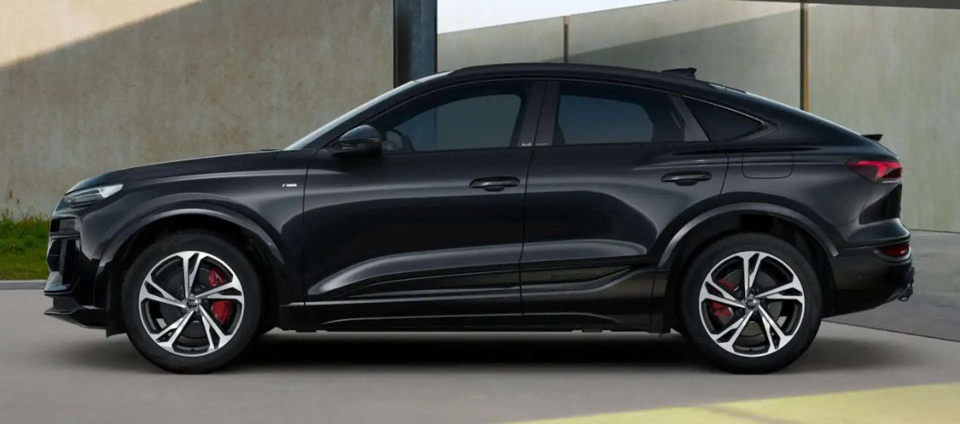 Audi Q6 e-tron SUV/Geländewagen/Pickup in Schwarz tageszulassung in ...