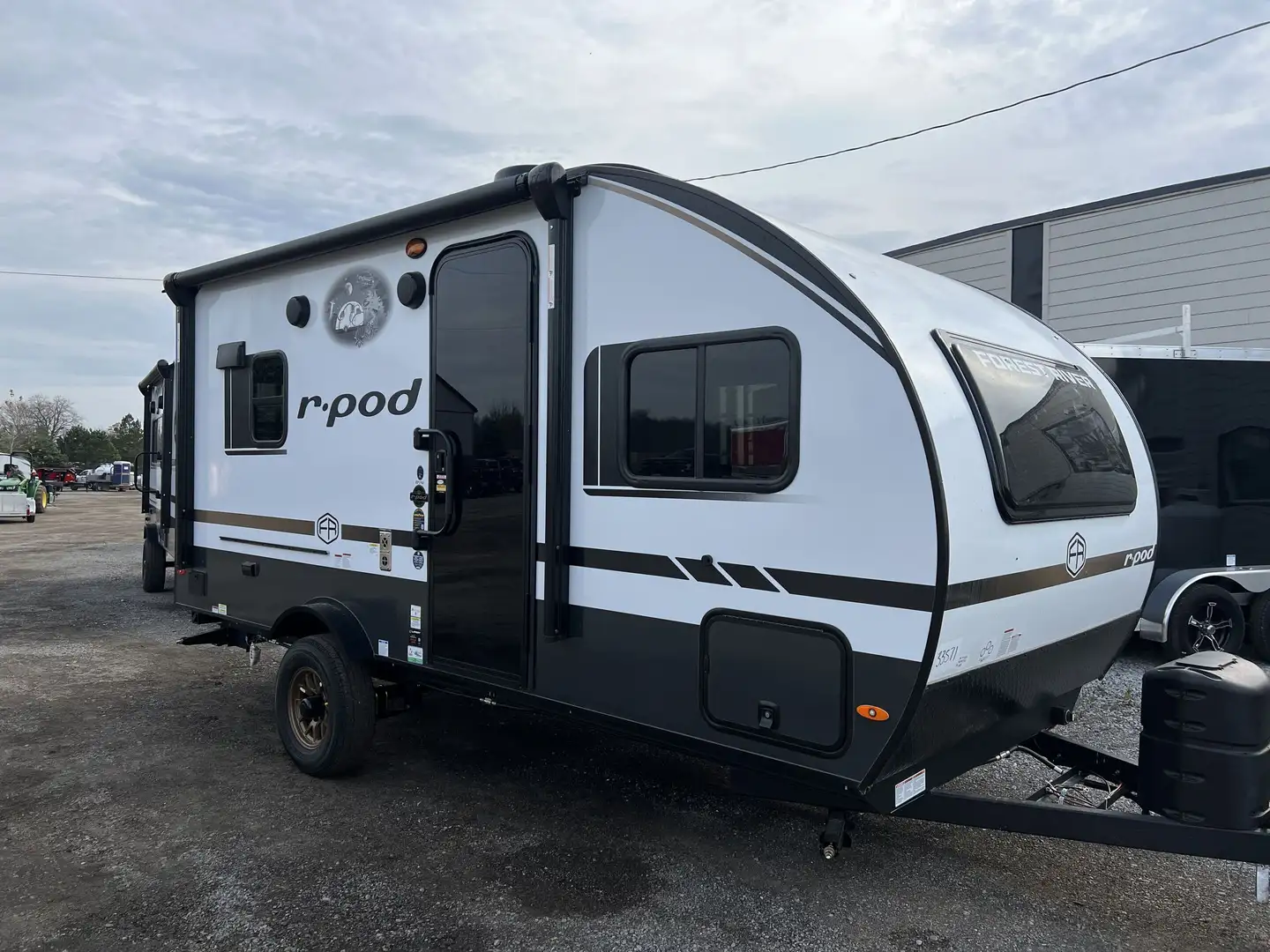 2025 Forest River R-POD 194 LIGHTWEIGHT CAMPER TRAVEL TRAILER ...