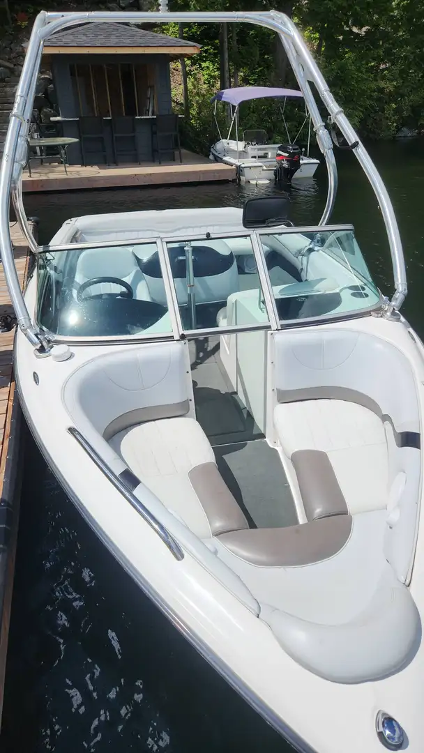 2004 Mastercraft Prostar 209 | $ 27,500 | 0 km | Gasoline Ski ...