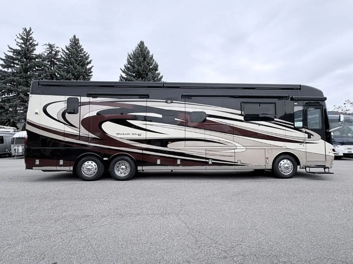 2016 Newmar Dutch Star | $ 299,985 | 0 km | Diesel Class A Motorhome ...