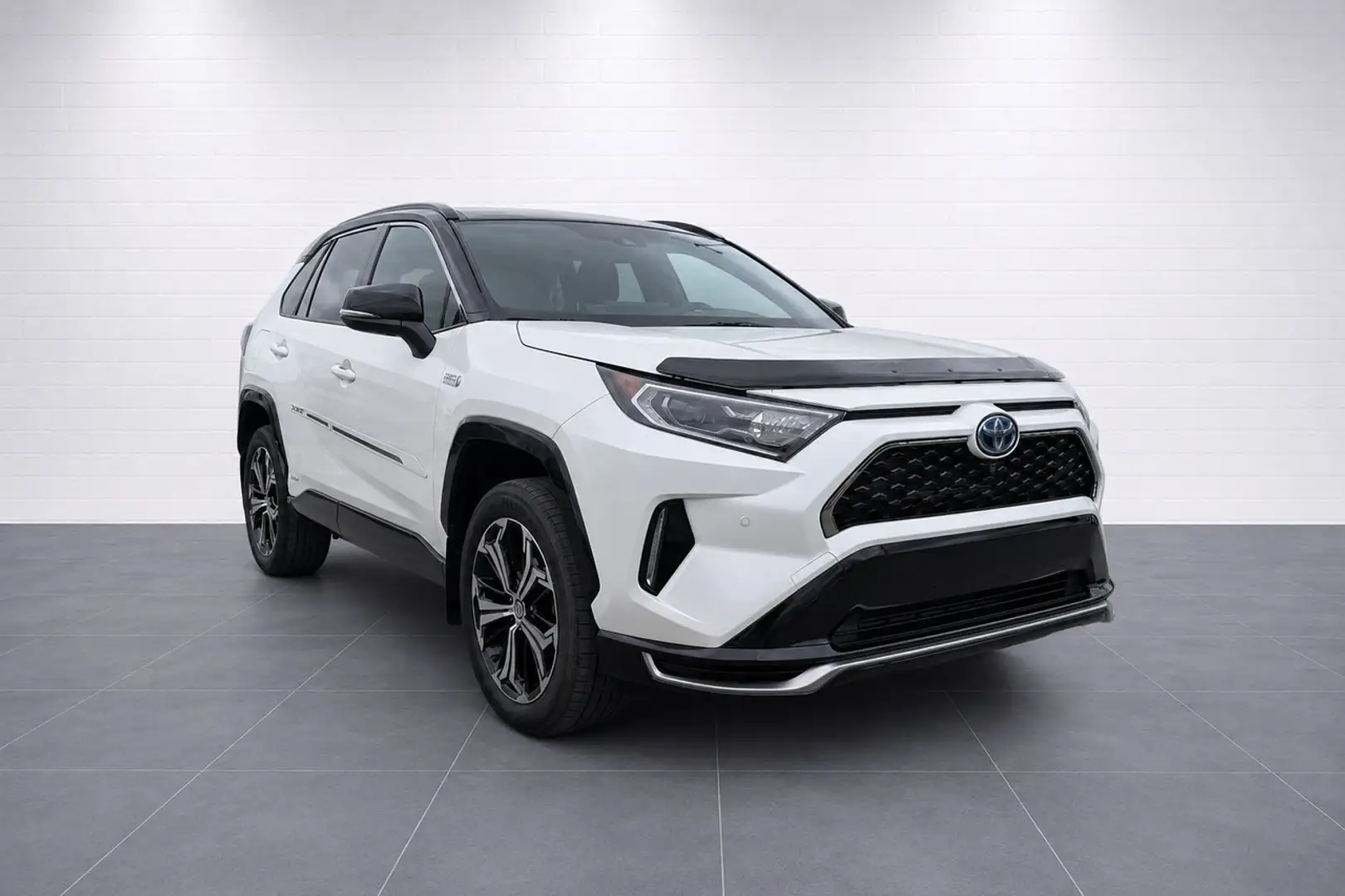 2021 Toyota Unspecified | $ 41,997 | 44,095 km | Gas/Electric Hybrid ...
