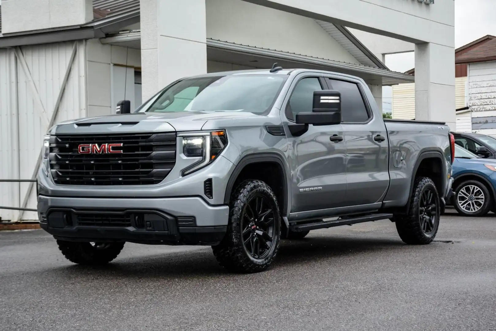 2023 GMC Sierra 1500 | $ 34,888 | 185,727 km | Gasoline Pick-up Truck ...
