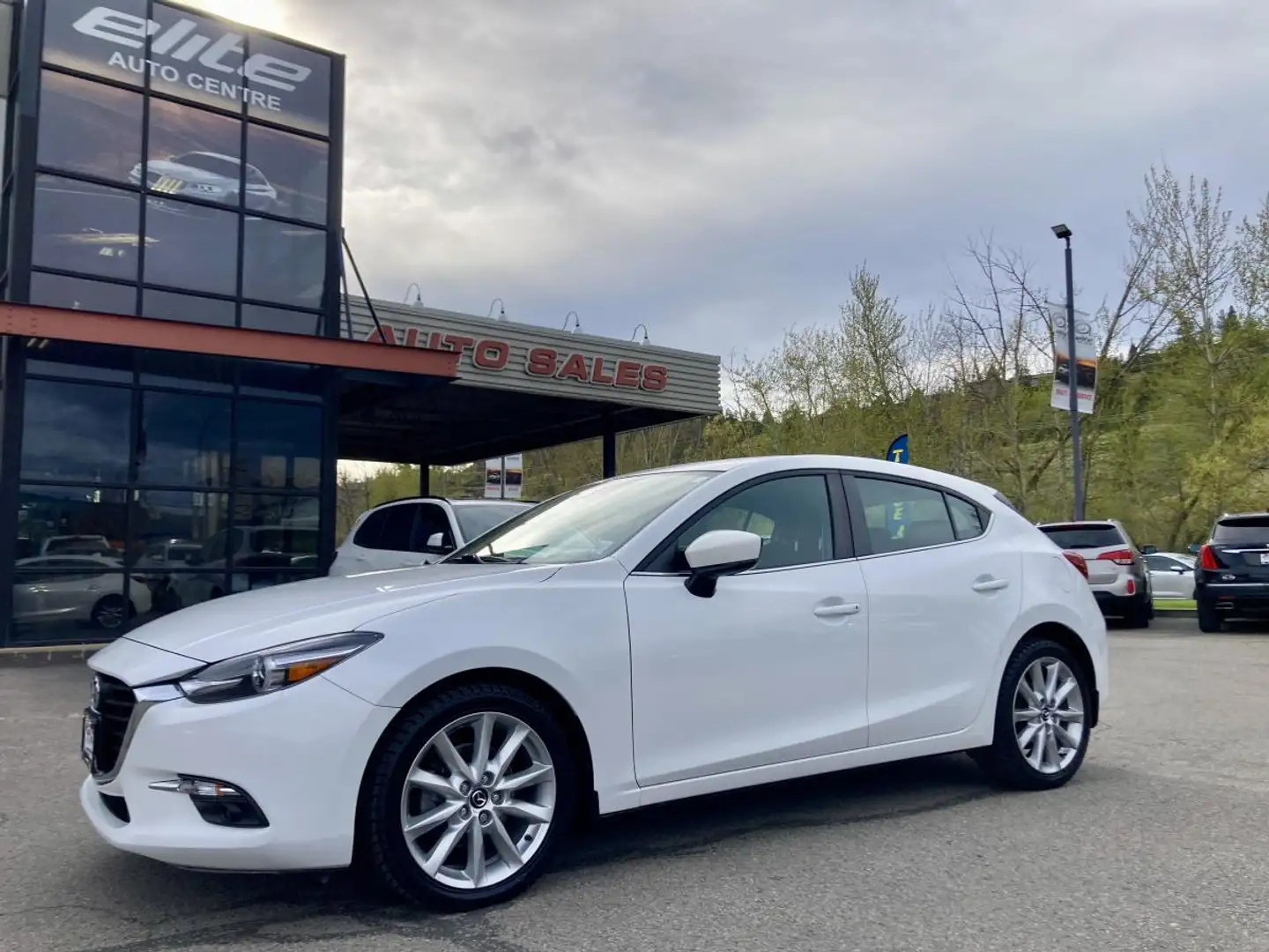 2018 Mazda 3 | $ 19,888 | 116,941 km | Gasoline Hatchback for sale by ...