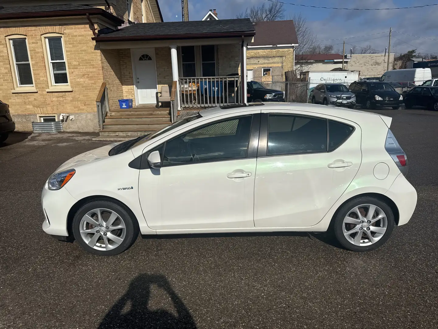 2014 Toyota Prius c | $ 13,800 | 153,241 km | Gas/Electric Hybrid ...
