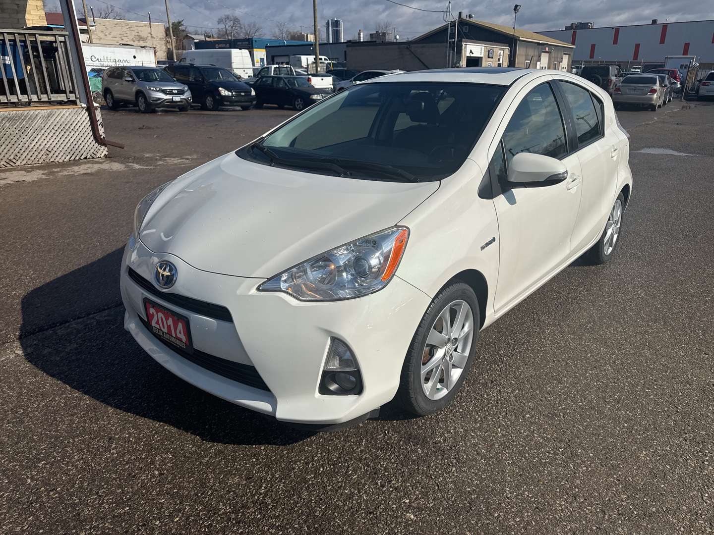 2014 Toyota Prius c | $ 13,800 | 153,241 km | Gas/Electric Hybrid ...