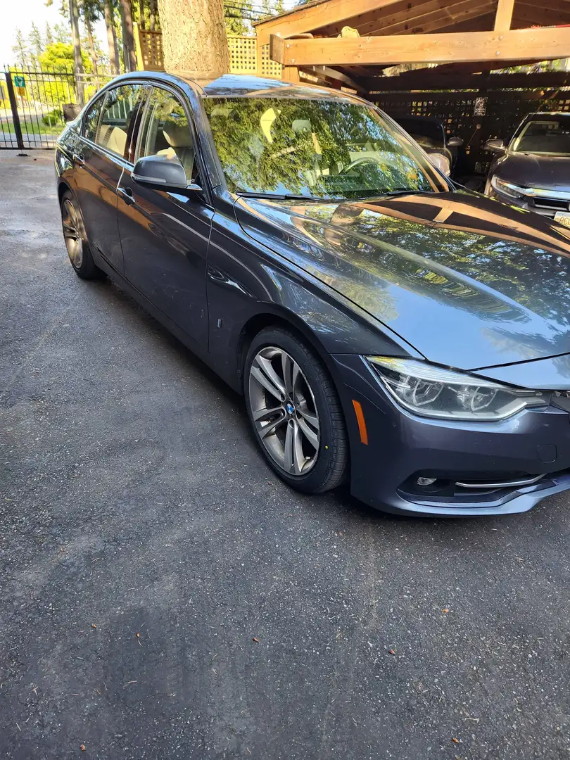 2017 BMW 3 Series | $ 11,500 | 212,000 km | Gas/Electric Hybrid Sedan ...