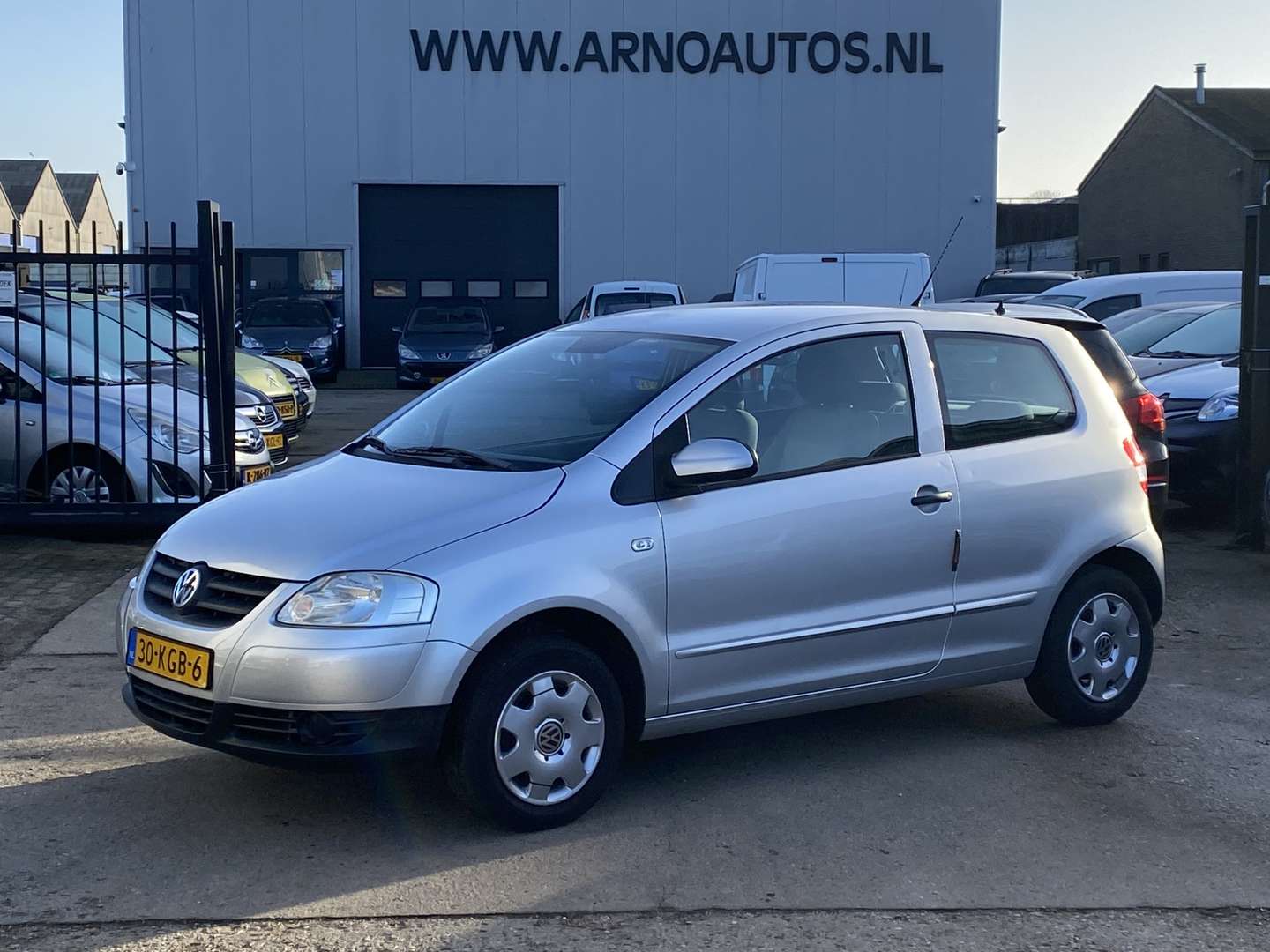 Volkswagen Fox occasion | Hatchback | Grijs | in OSS voor € 2.895