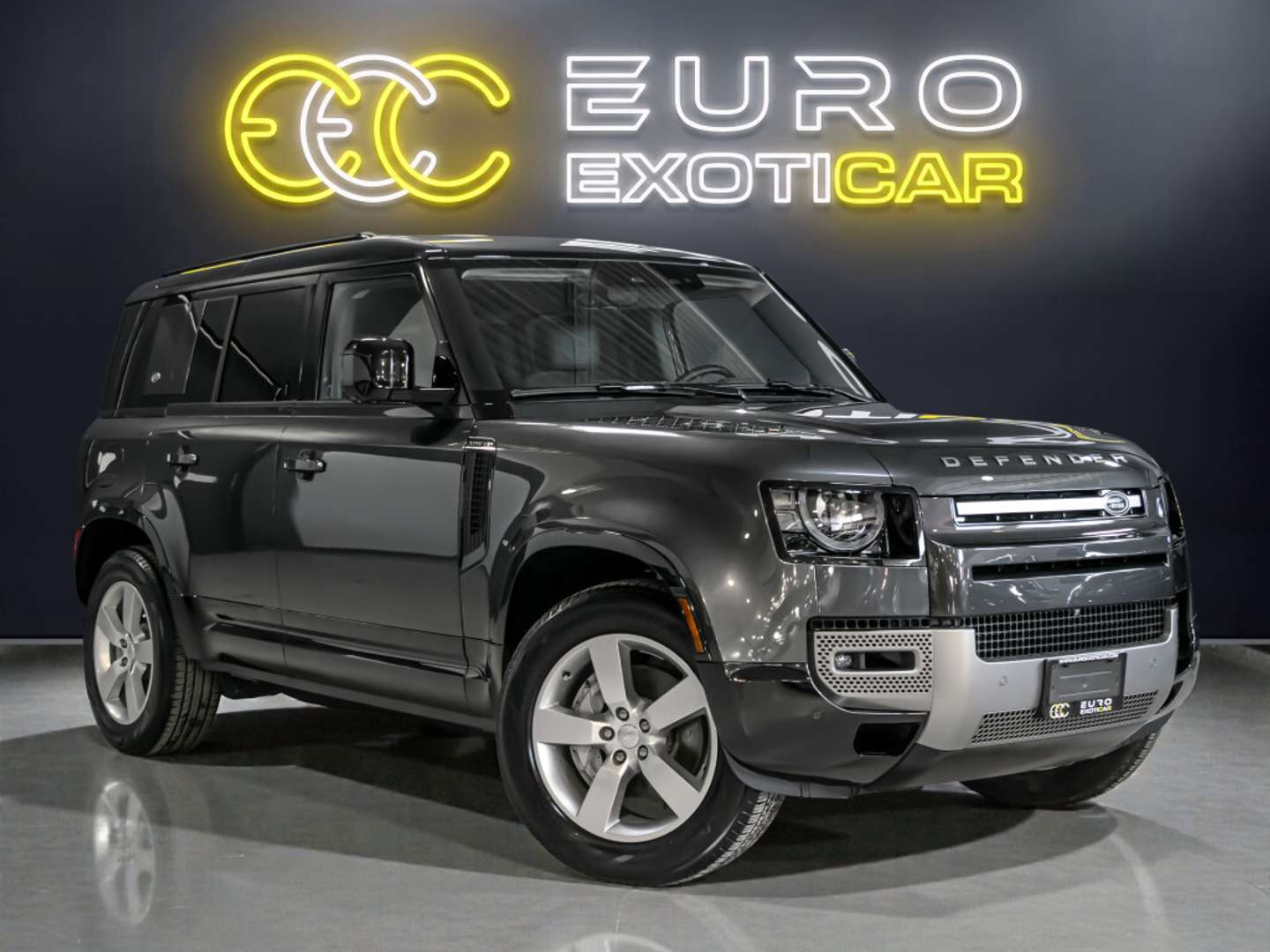 2024 Land Rover Defender | $ 69,947 | 12,035 km | Gasoline SUV for sale ...