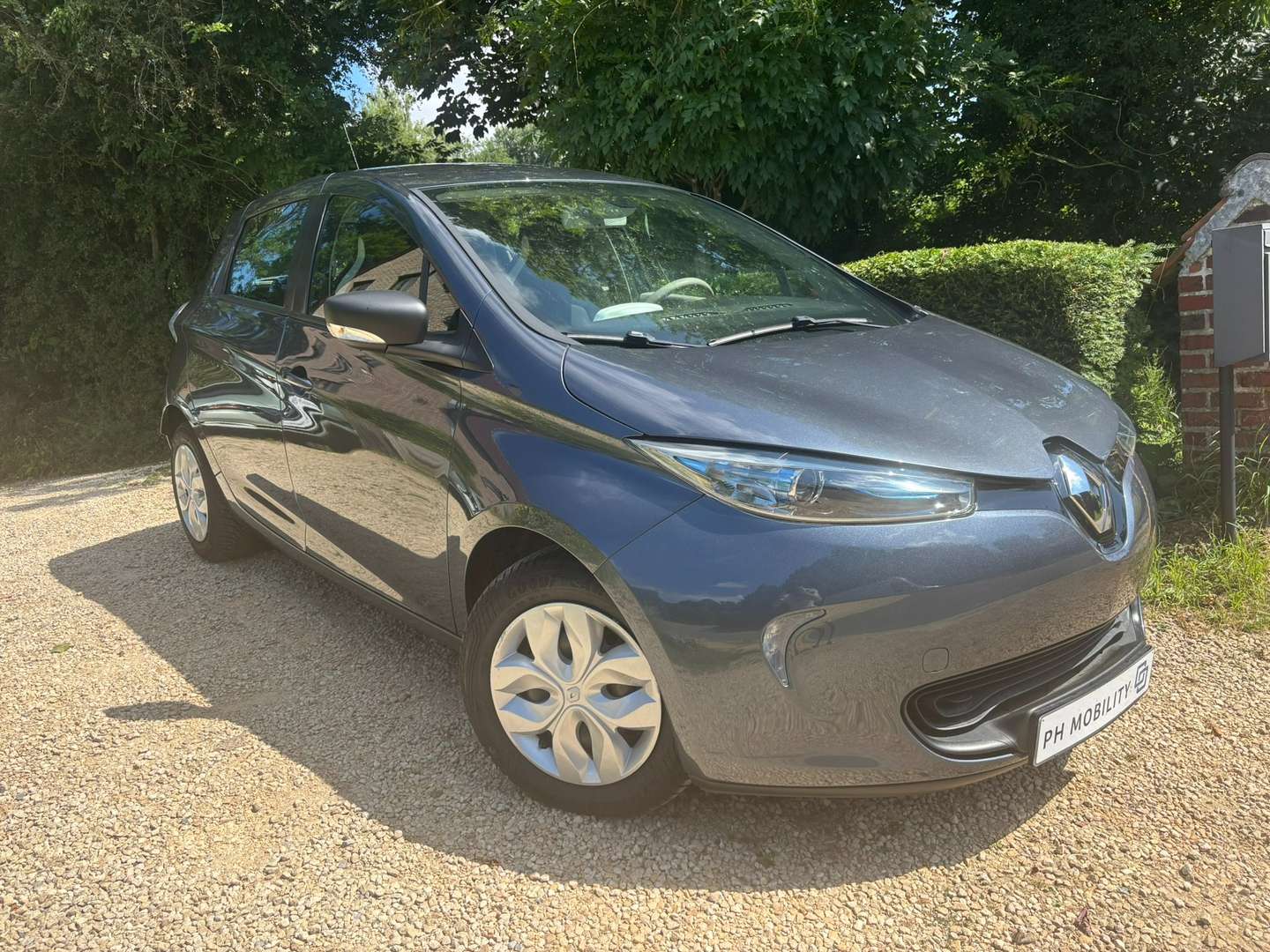 Renault ZOE Citadine en Gris occasion à Ottignies-Louvain-la-Neuve pour ...