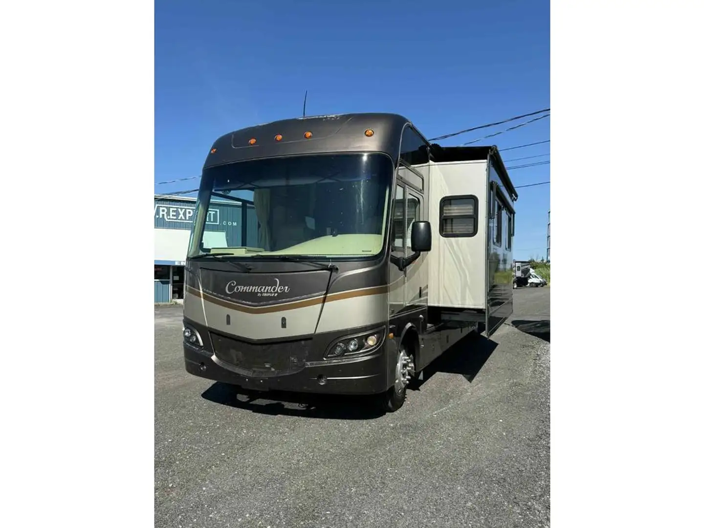 2008 Triple E Commander | $ 56,900 | 123,712 km | Gasoline Class A ...