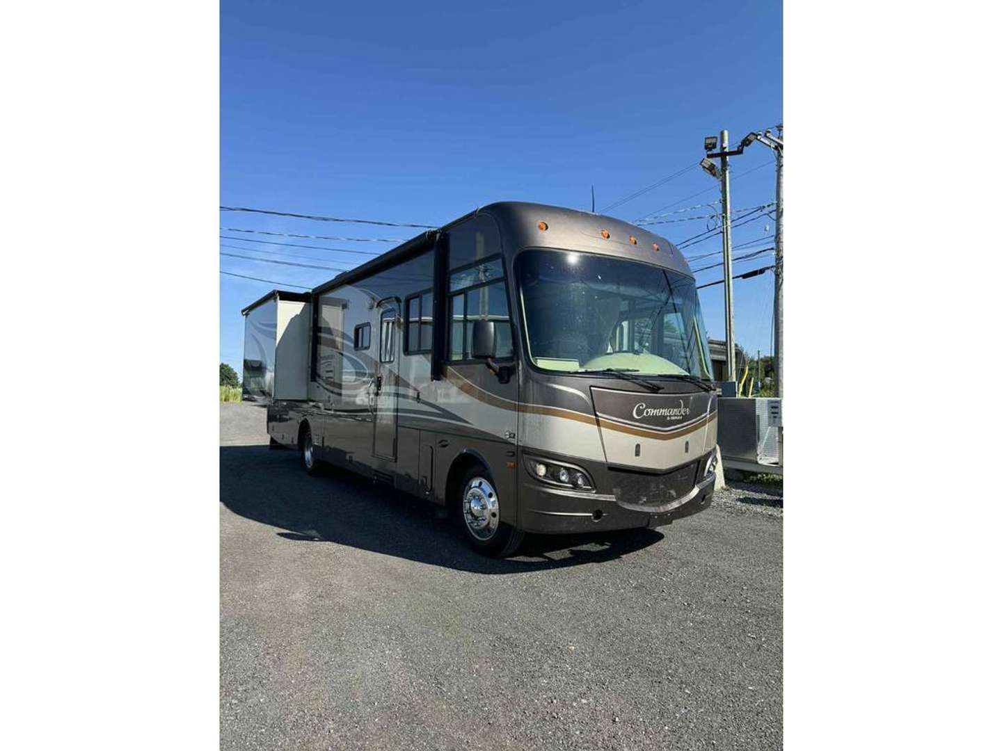 2008 Triple E Commander | $ 56,900 | 123,712 km | Gasoline Class A ...
