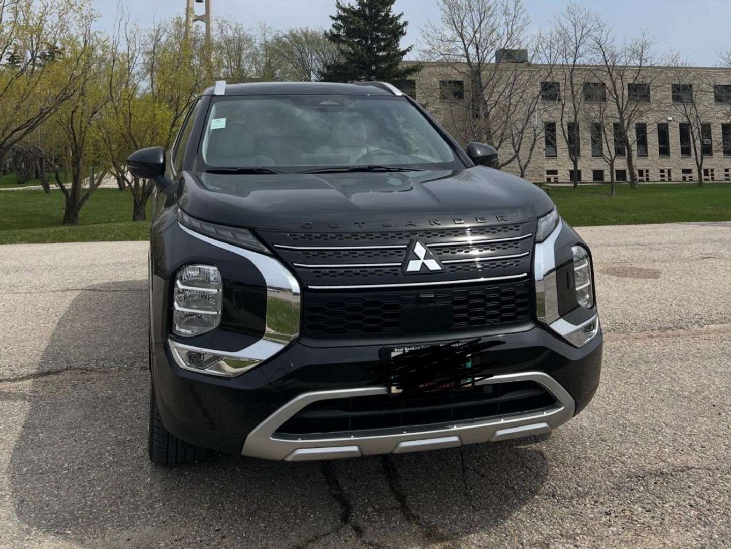 2023 Mitsubishi Outlander | $ 35,900 | 31,600 km | Gasoline SUV for ...
