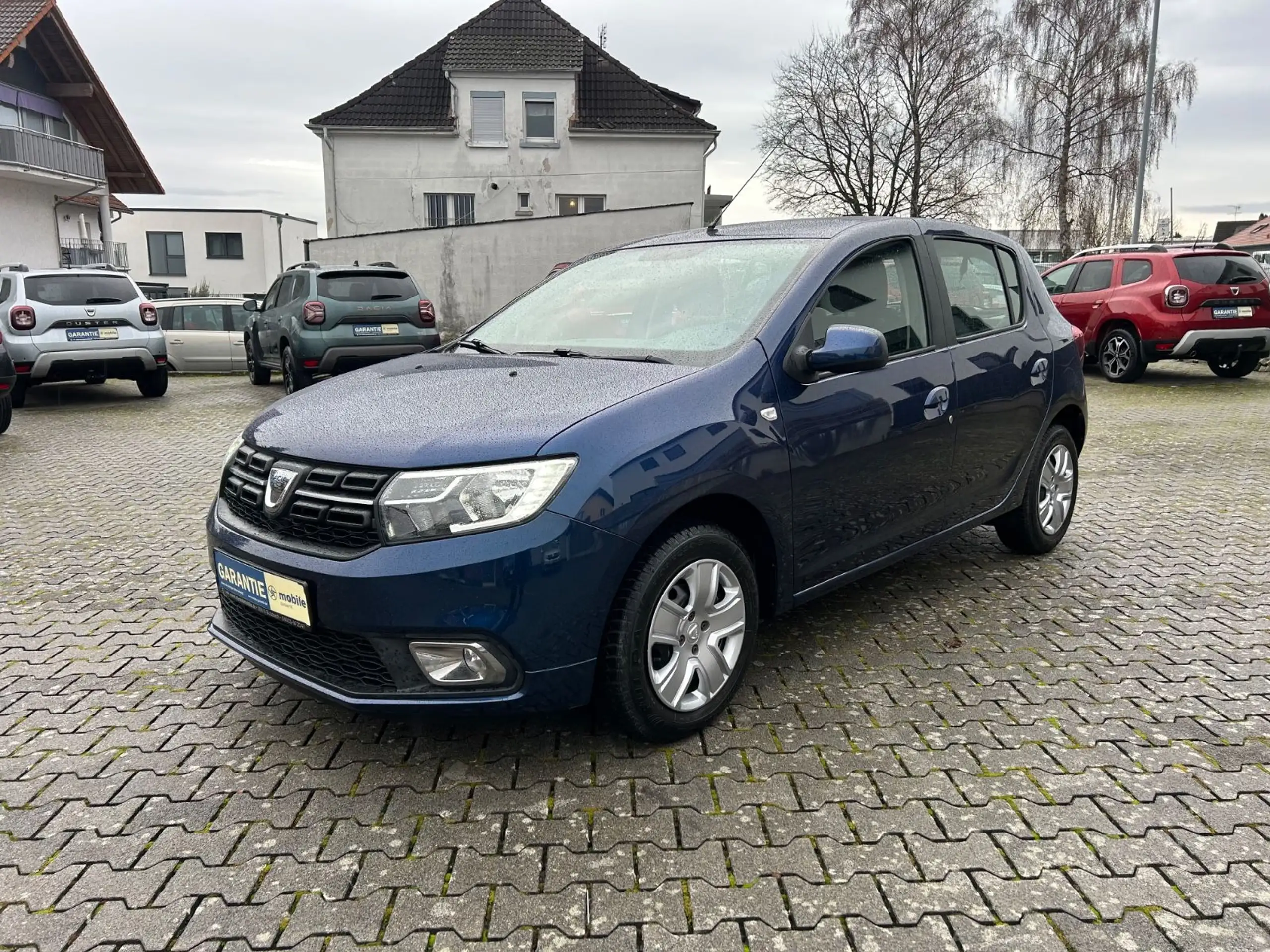 Dacia Sandero SCe 75 Comfort ( Navi/klima/pdc ), 2018, Petrol, Manual ...