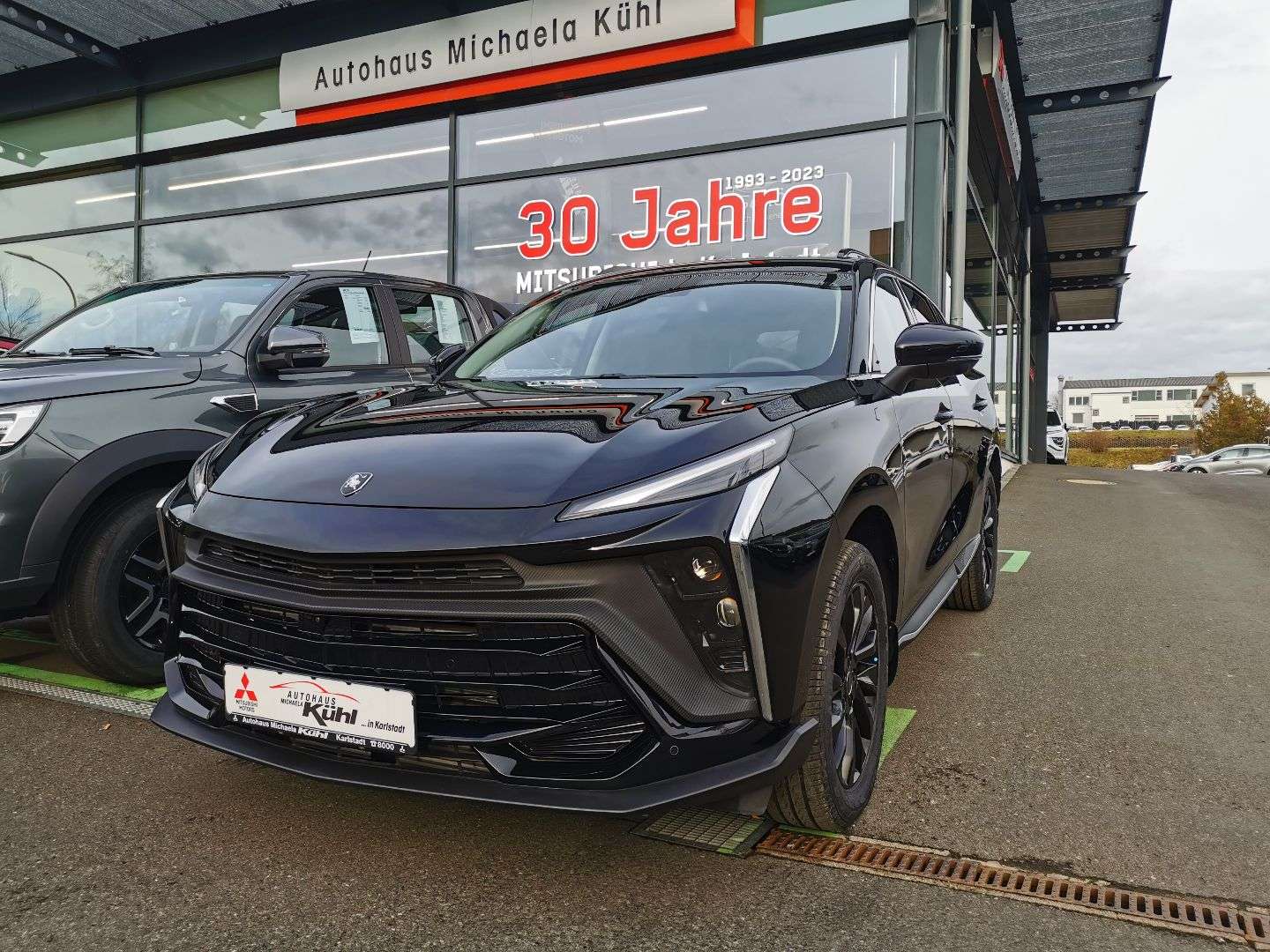 DFSK Forthing 5 SUV/Geländewagen/Pickup in Schwarz neu in Karlstadt für € 29.990